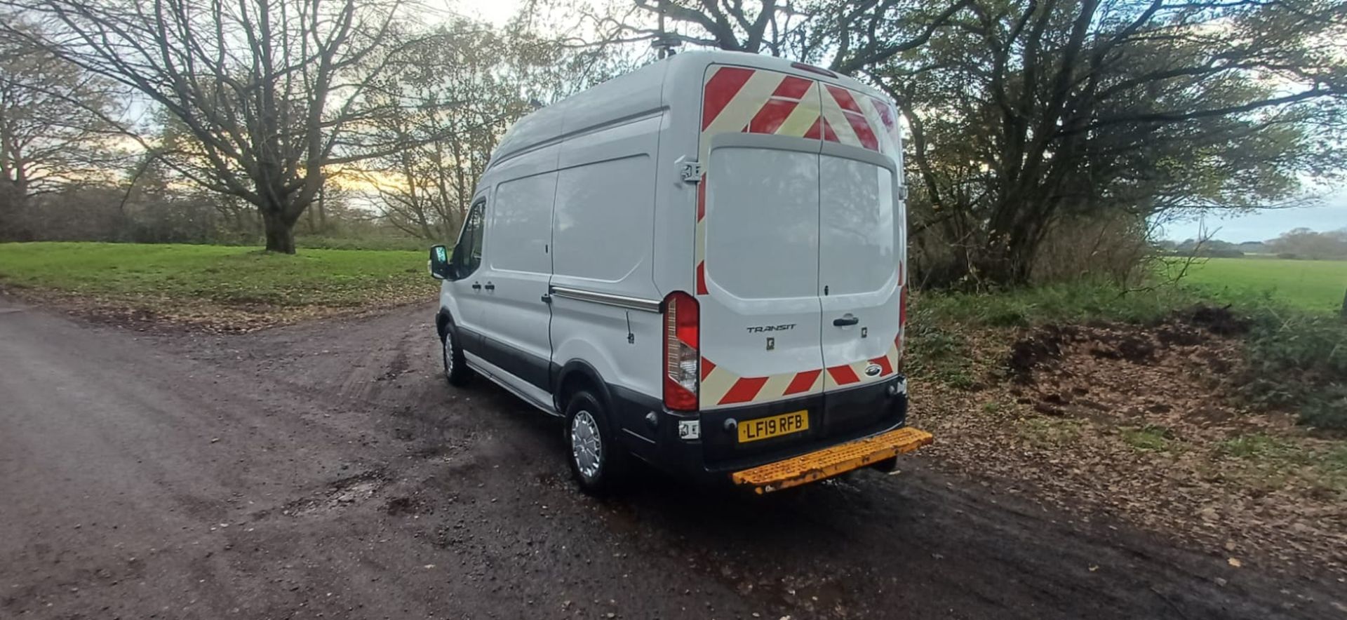 VC00002 Reg: LF19 RFB Information from the seller: 2019 19 Ford Transit ...