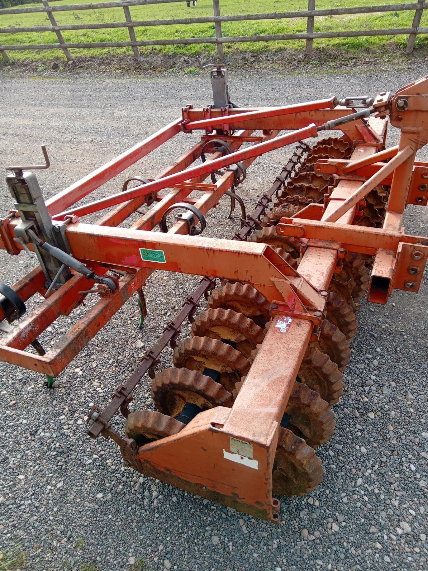 VC00098 Information from the seller: Guttler Dx30 Front Press - 3m ...
