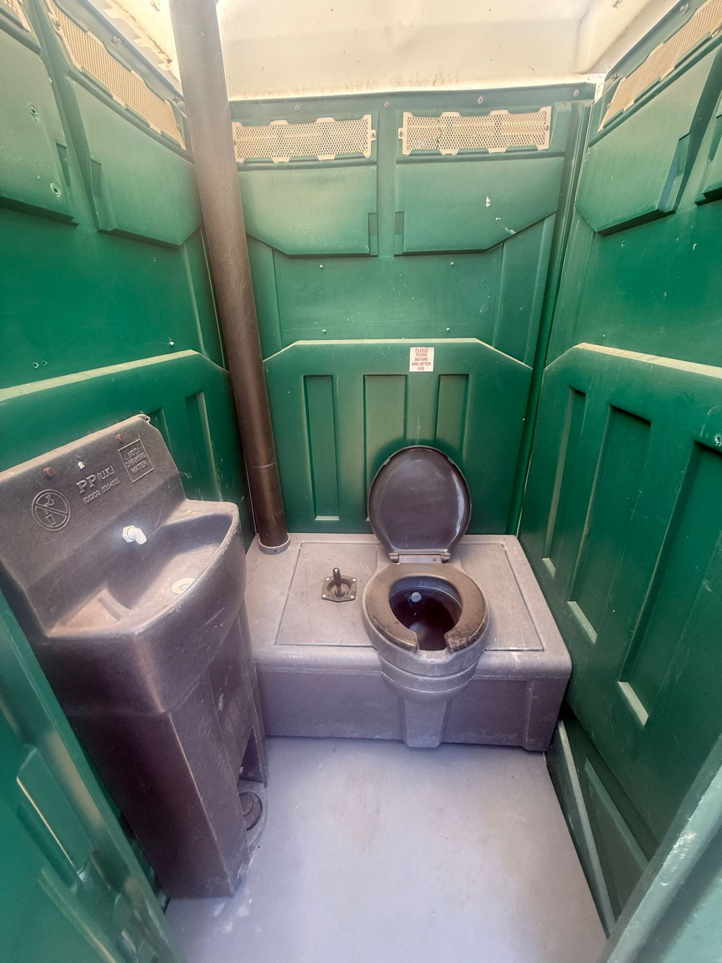 VC00046 Information from the seller: 3 X Portaloo Toilet Block Festival ...
