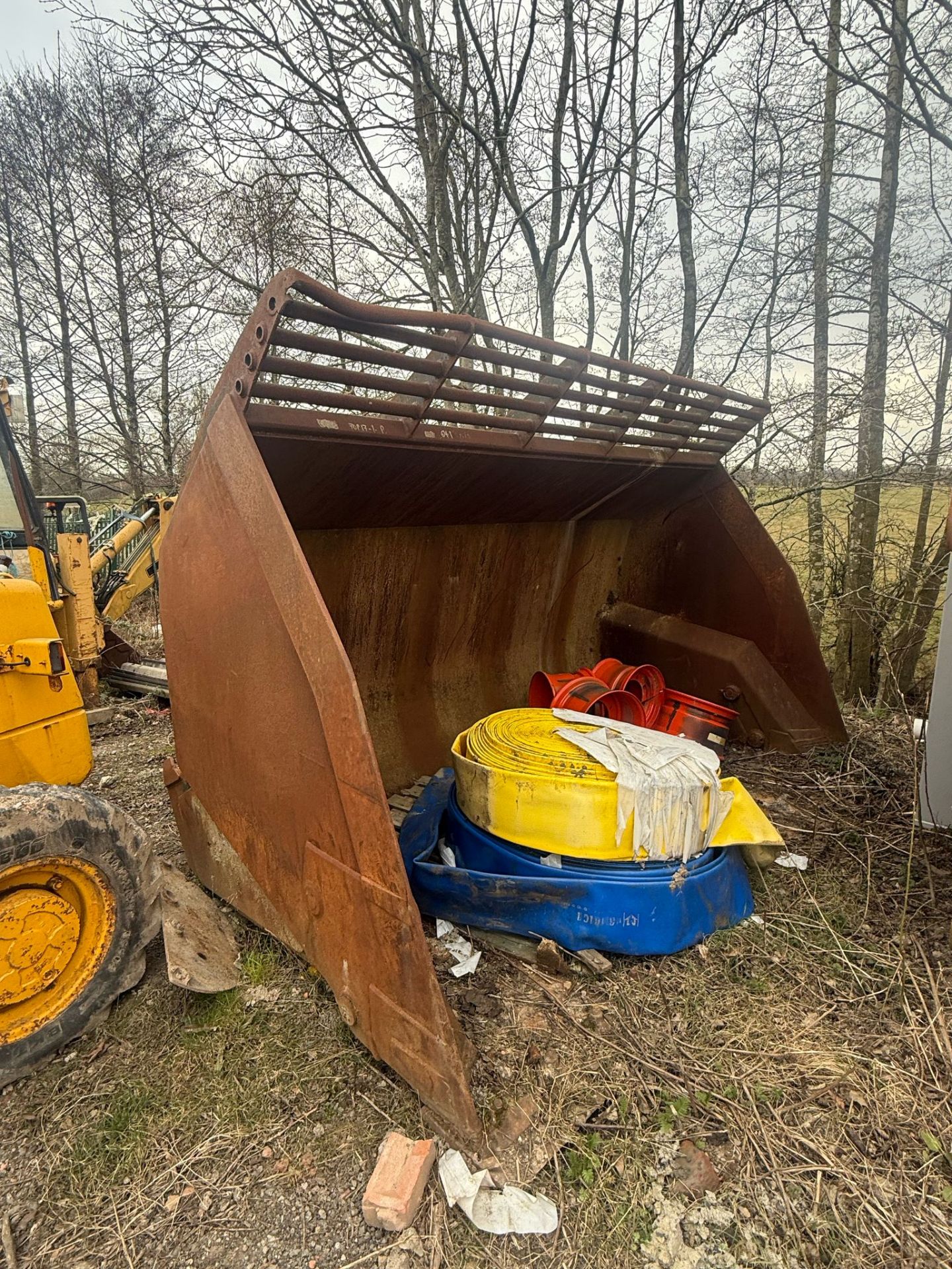 VC00050 Information from the seller: JCB HI-TIP LOADING SHOVEL BUCKET ...