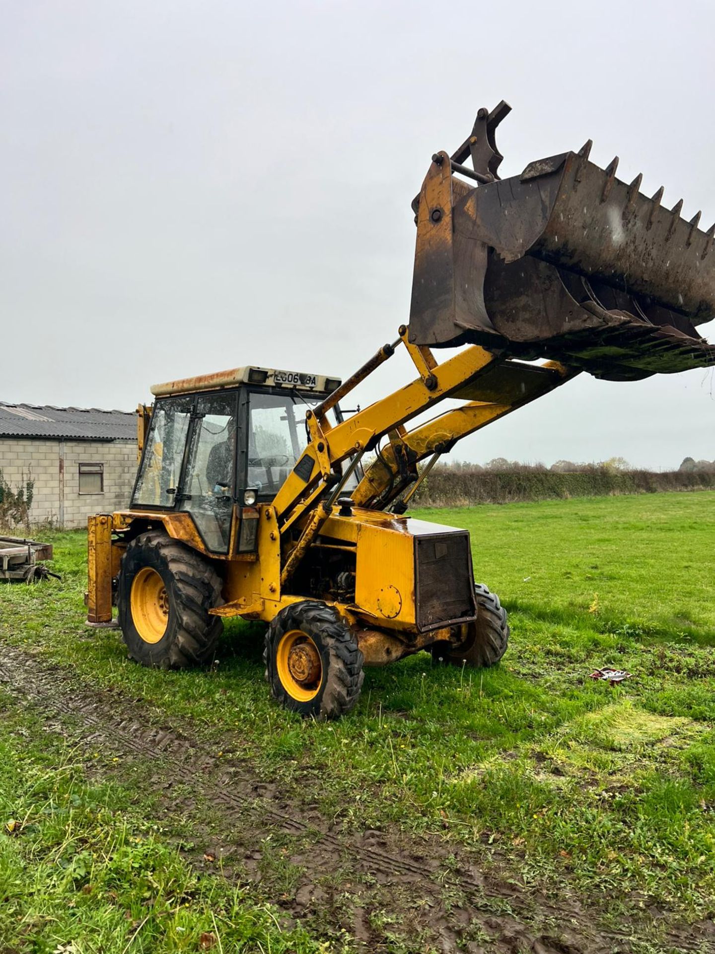VC00112 Information from the seller: 1987 JCB 3CX Digger 4 wheel drive ...