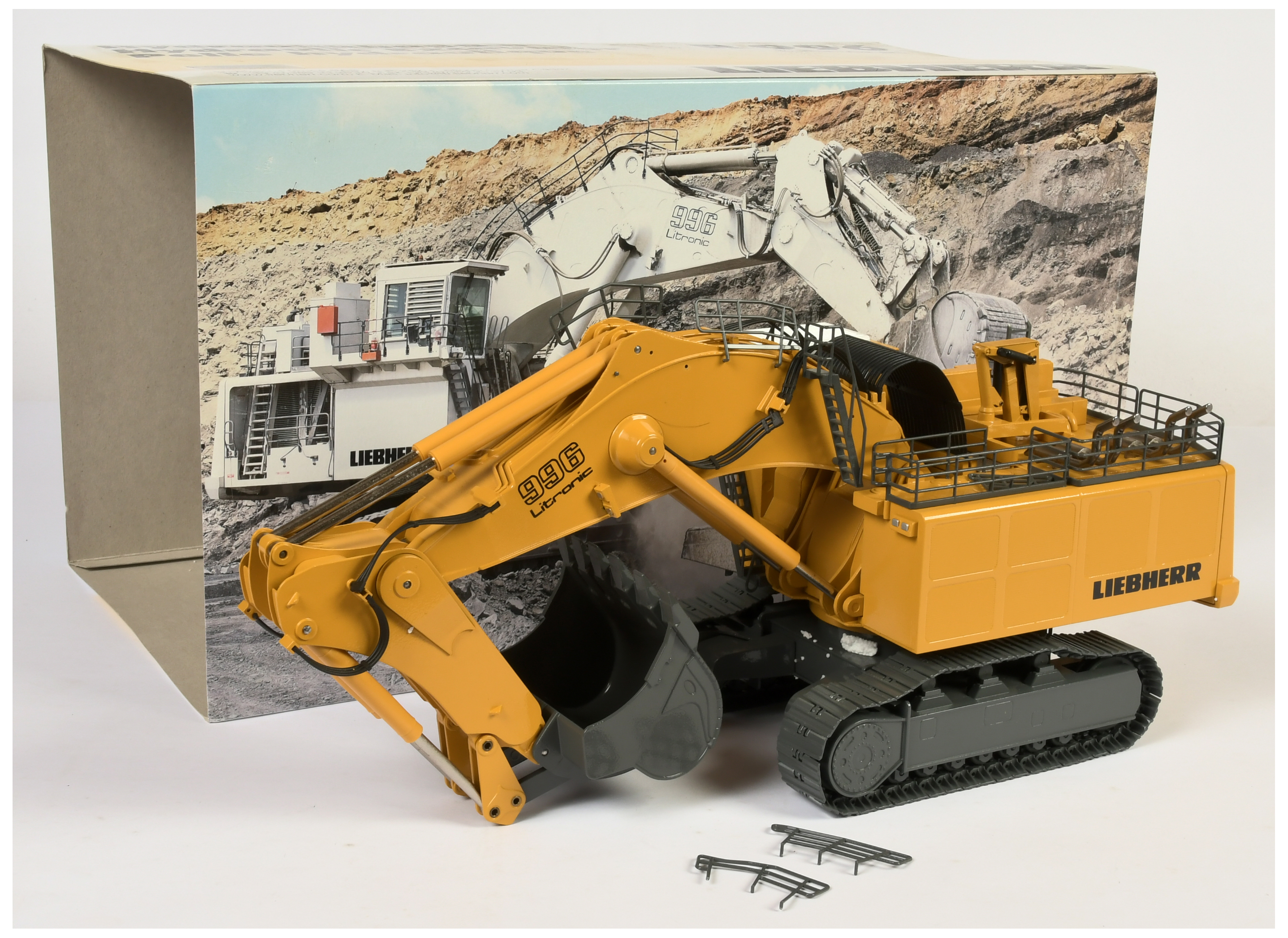 Conrad (1/50th) 2916/01 Liebherr R996 Hydraulic Excavator - Mustard ...