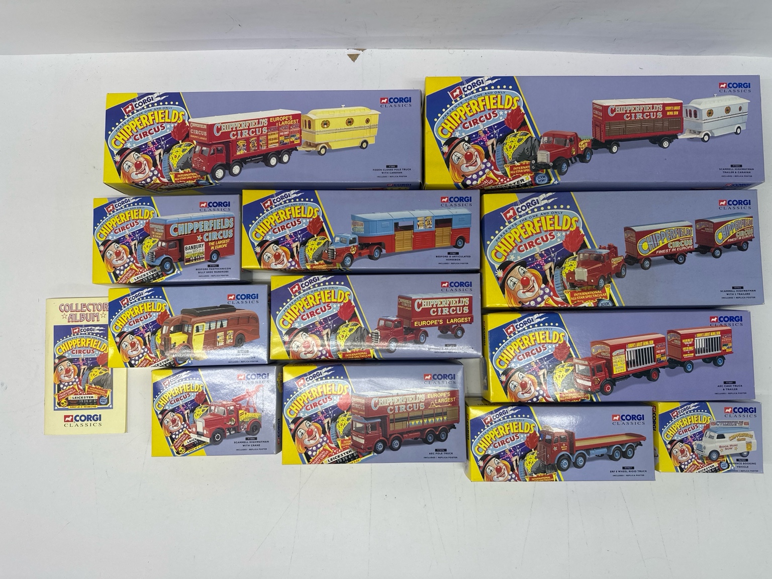 Corgi Classics 'Chipperfield Circus', a complete collection with ...