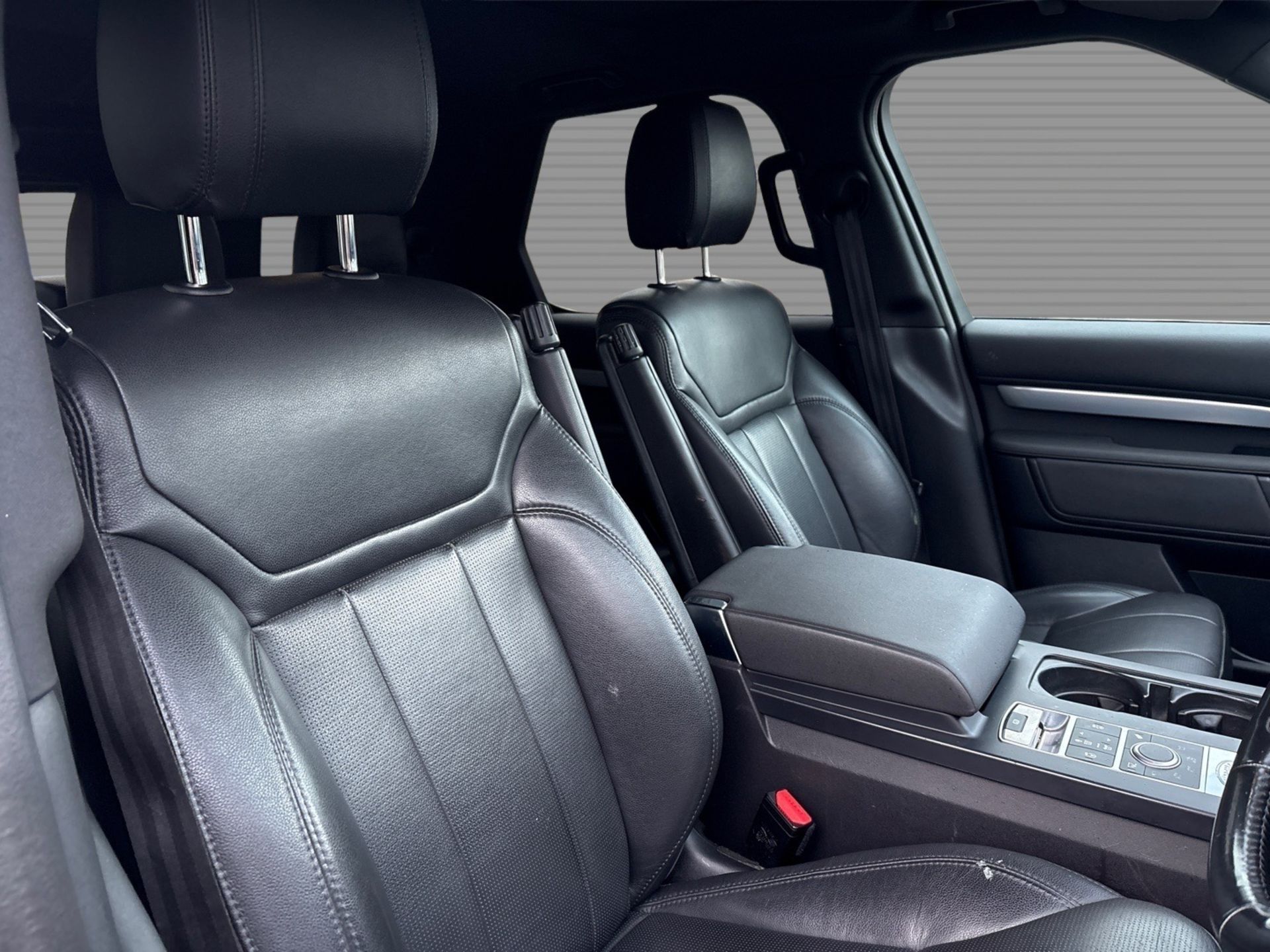 2020 Land Rover Discovery Landmark Edition 3.0 4WD Date of Registration ...