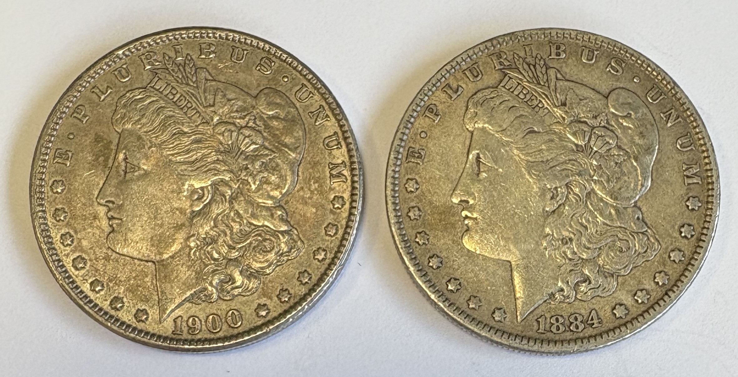 Two American silver dollar coins. Approx. 53 grams. Est. £30 - £50.