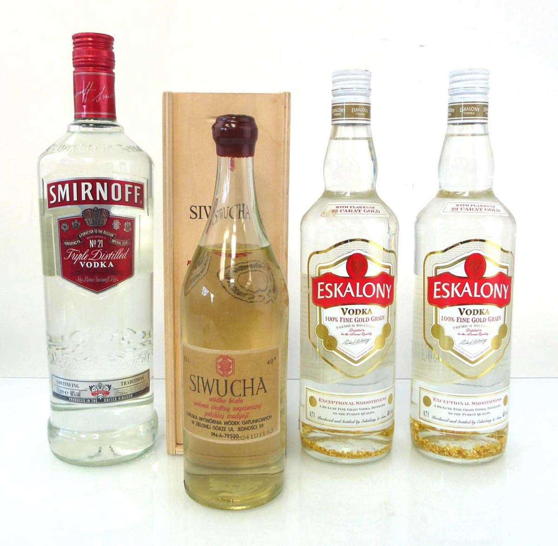 4 bottles of Vodka, 2x Eskalony Fine Gold Grain Vodka with 22 Carat ...