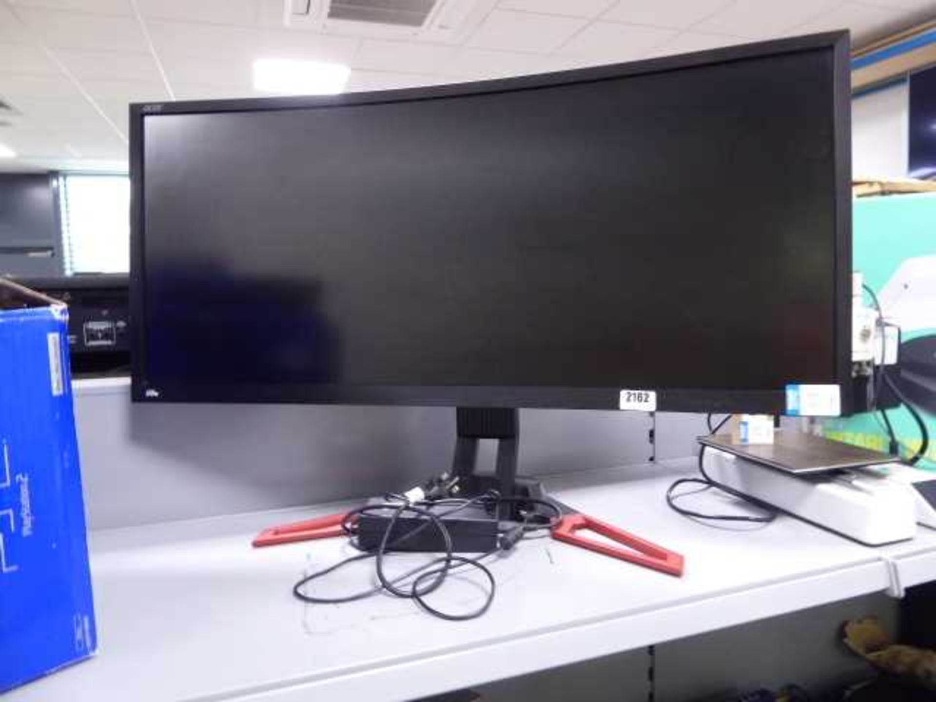 Predator 34" 1440p 144Hz gaming monitor with cables and stand