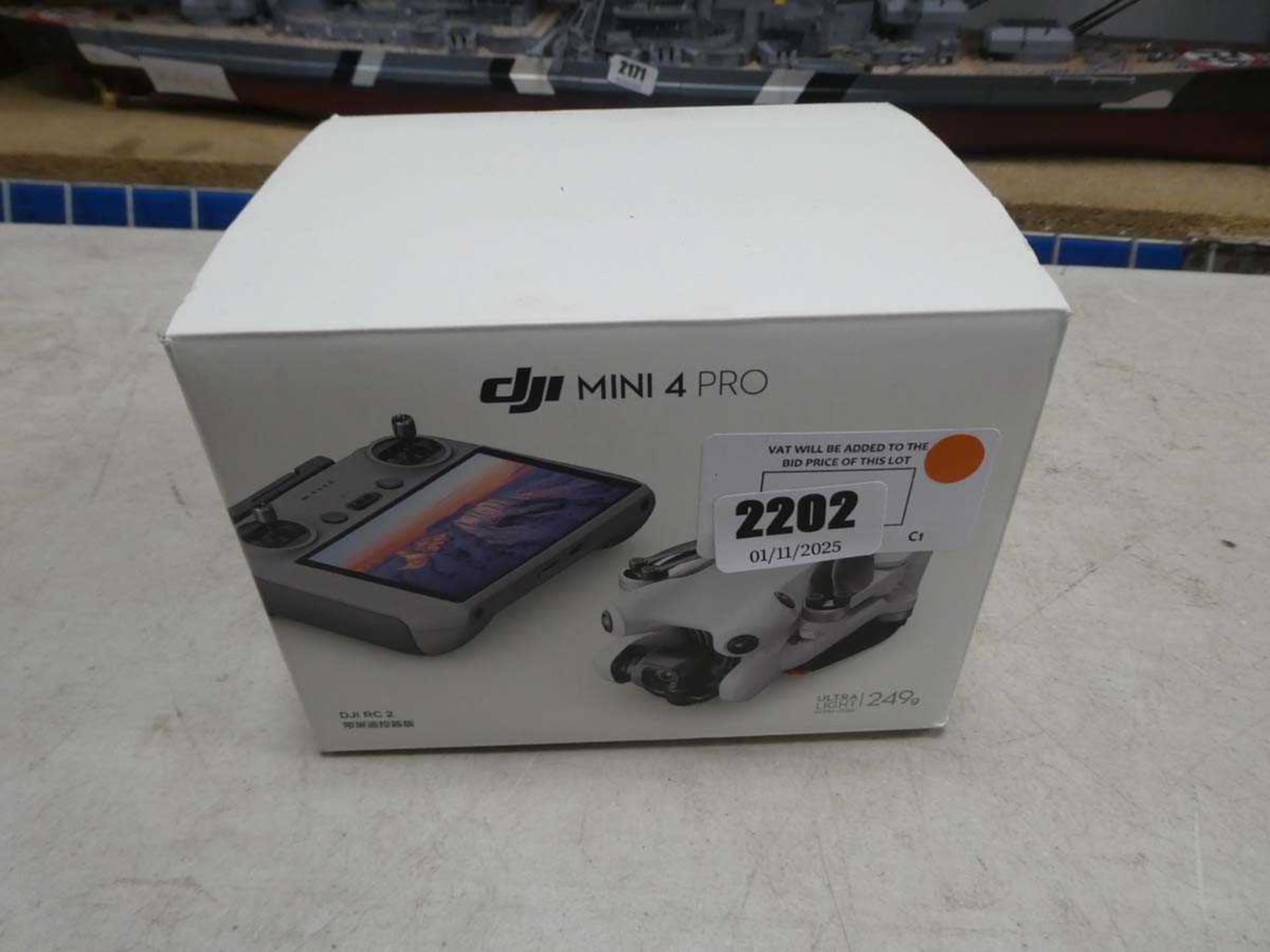 +VAT Boxed DJI mini 4 pro drone