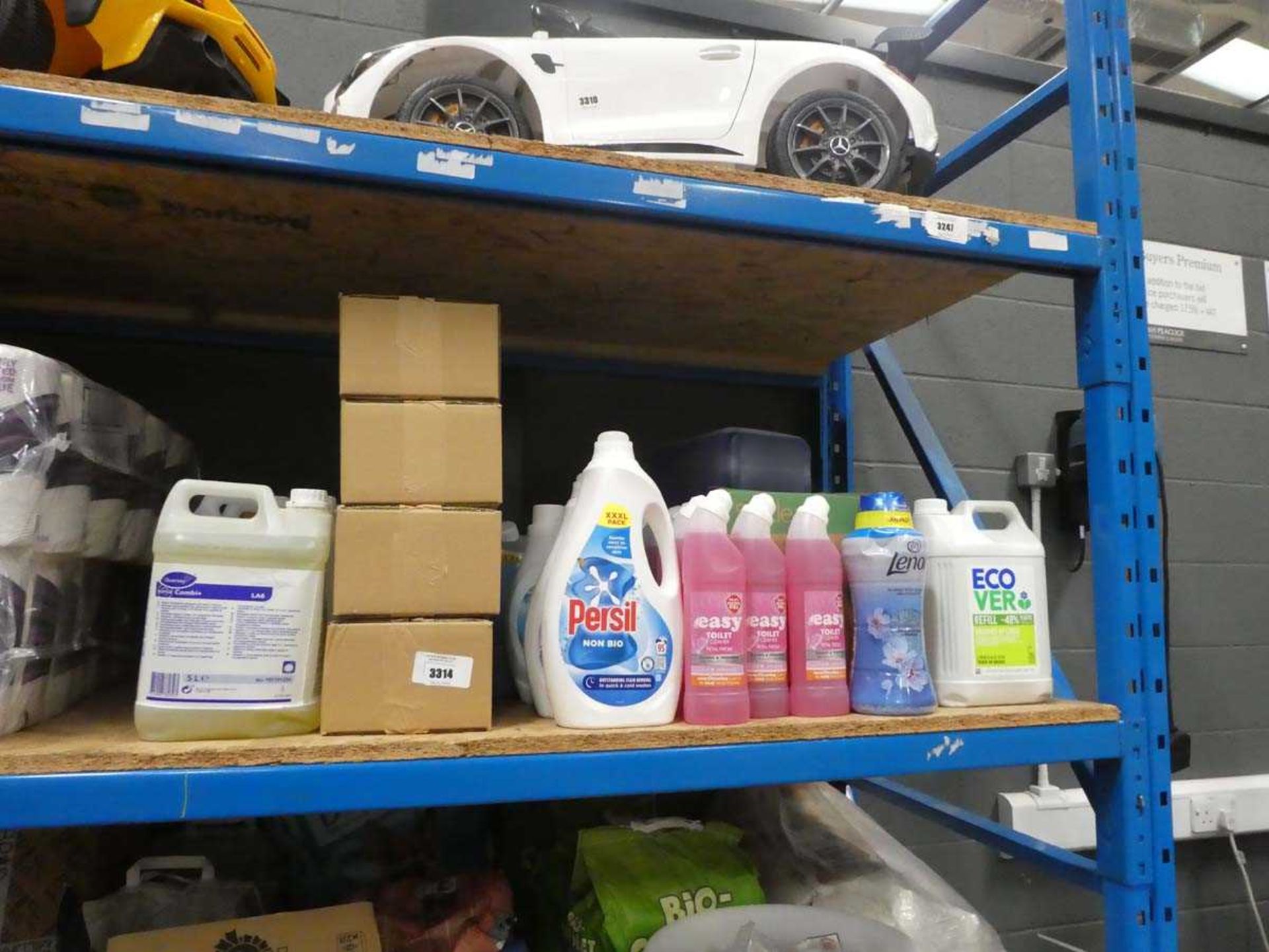 +VAT Large quantity of cleaning detergent, wipes etc.