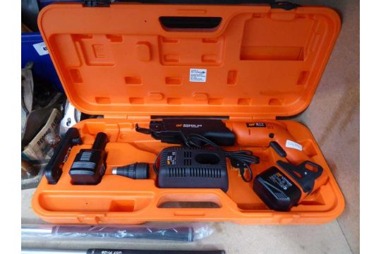 Spit Speed 55 cordless screw gun with two batteries and charger