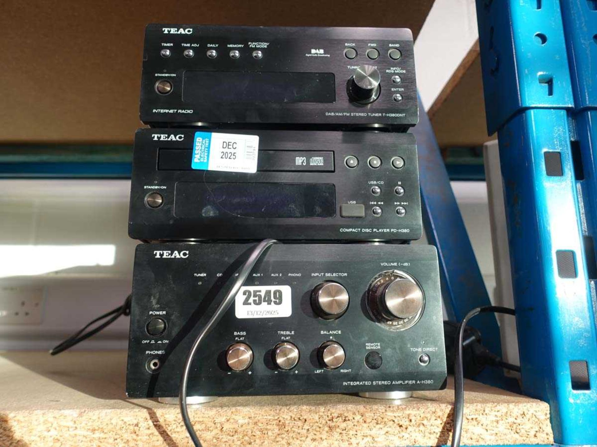 +VAT Teac mini hifi system including internet radio, compact disc ...