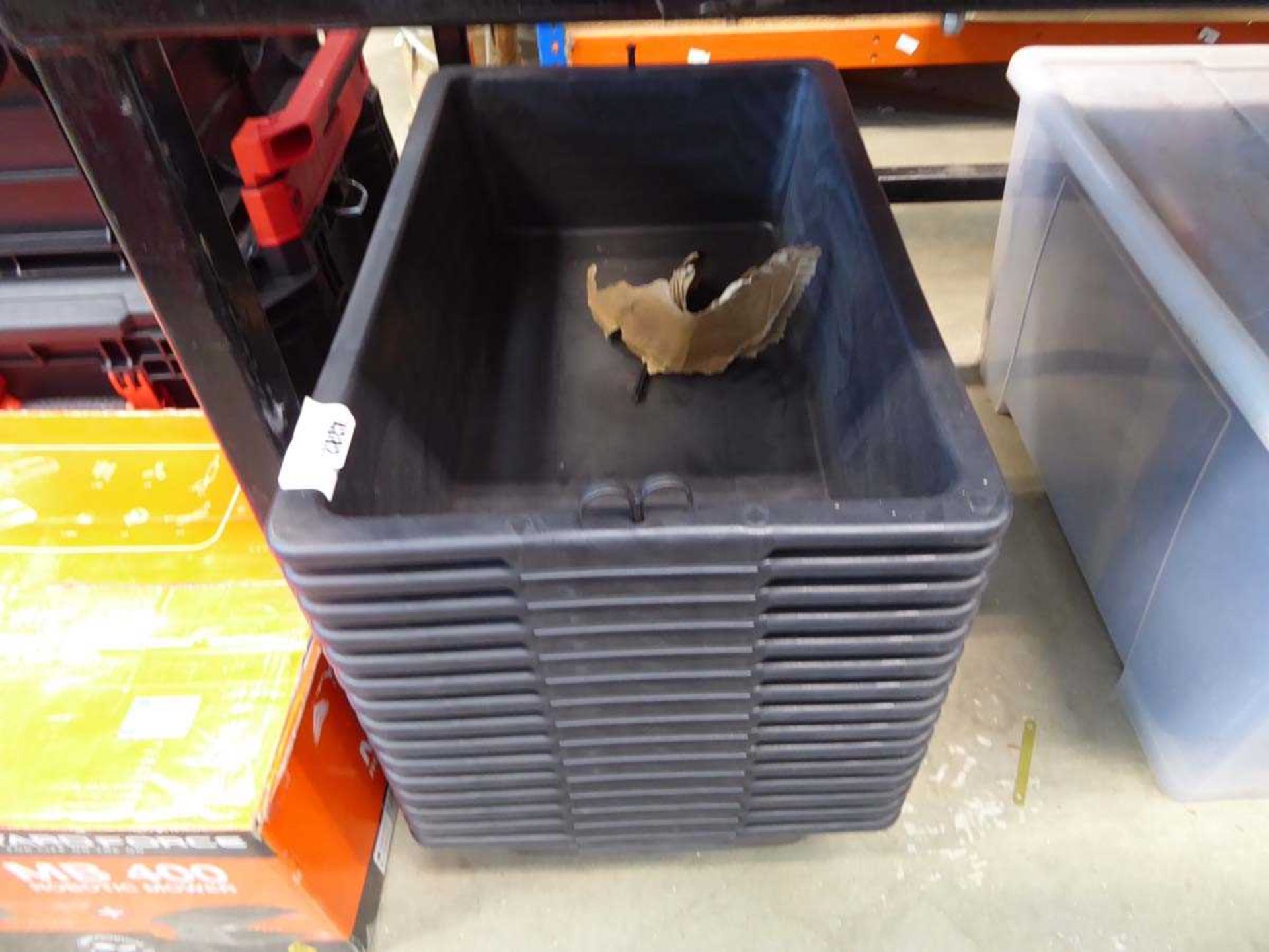 +VAT Qty of plastic crates