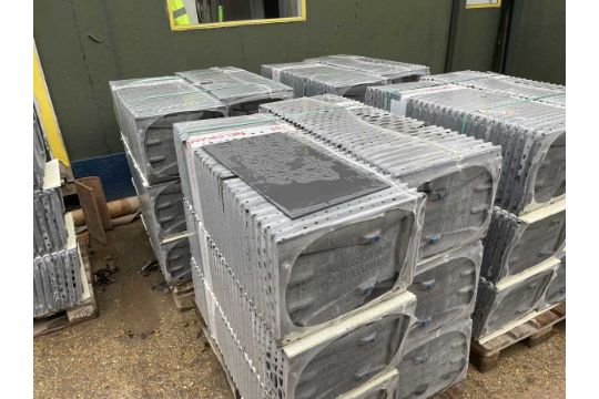 +VAT 5 pallets of Nelskamp-Crest Planum Top 1 anthracite grey tiles ...