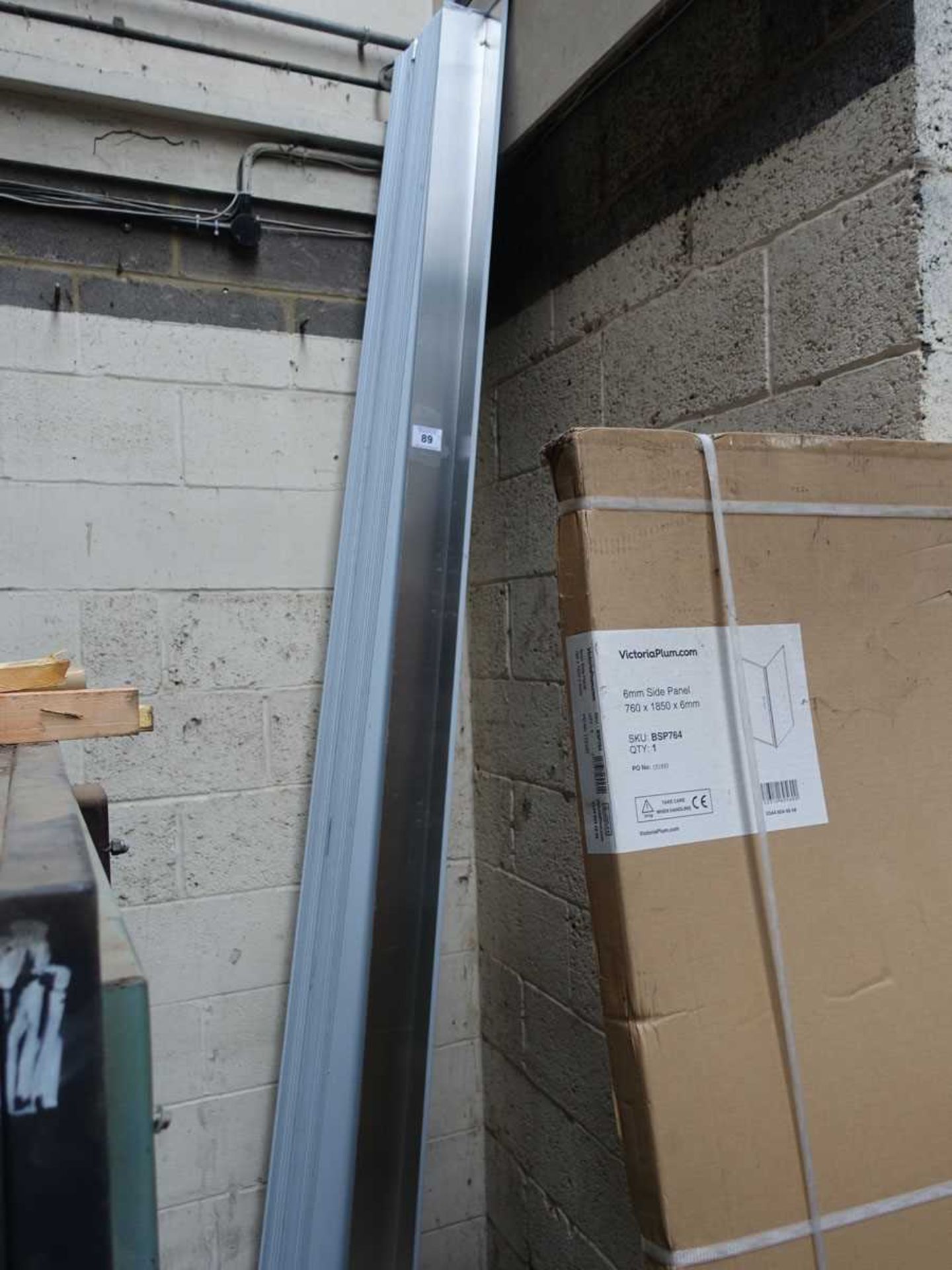 +VAT Approximately 22x stainless steel corner edging strips