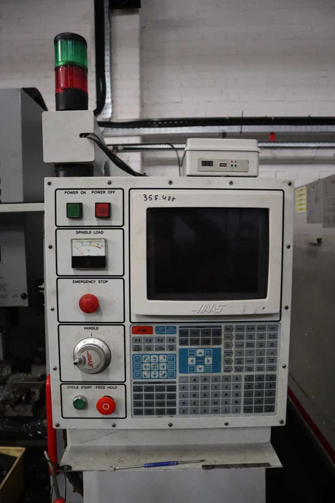 Haas VF-0 CNC machining centre, year July 1995, serial no. 5204