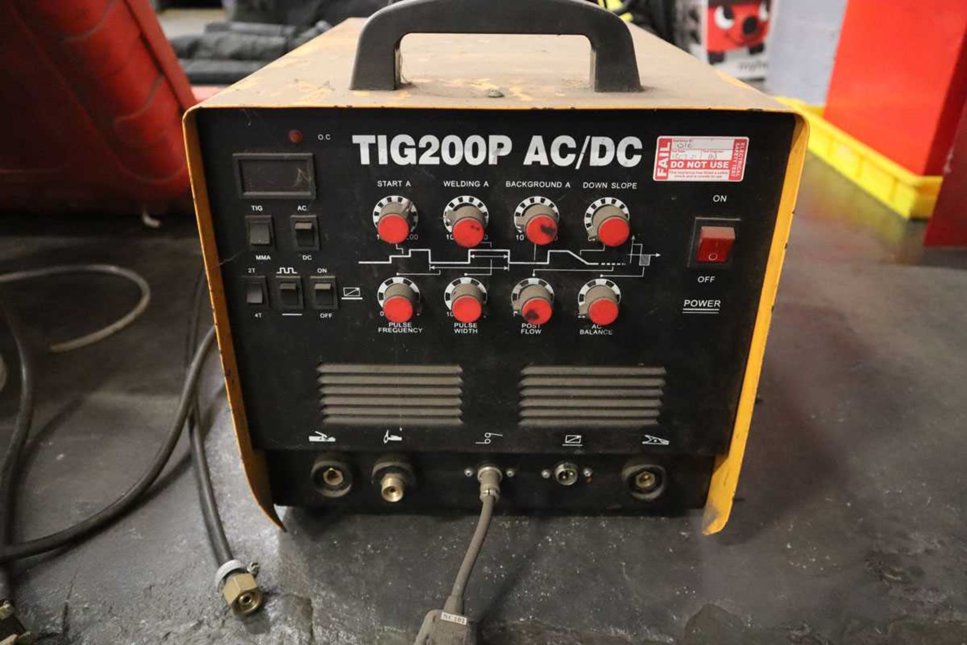 Cebora Power Plasma 3100 plasma cutter, together with a Giant TIG200P ...