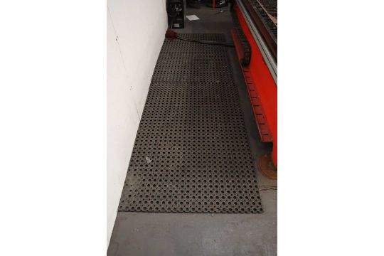 4x sections and various offcuts of rubber safety flooring