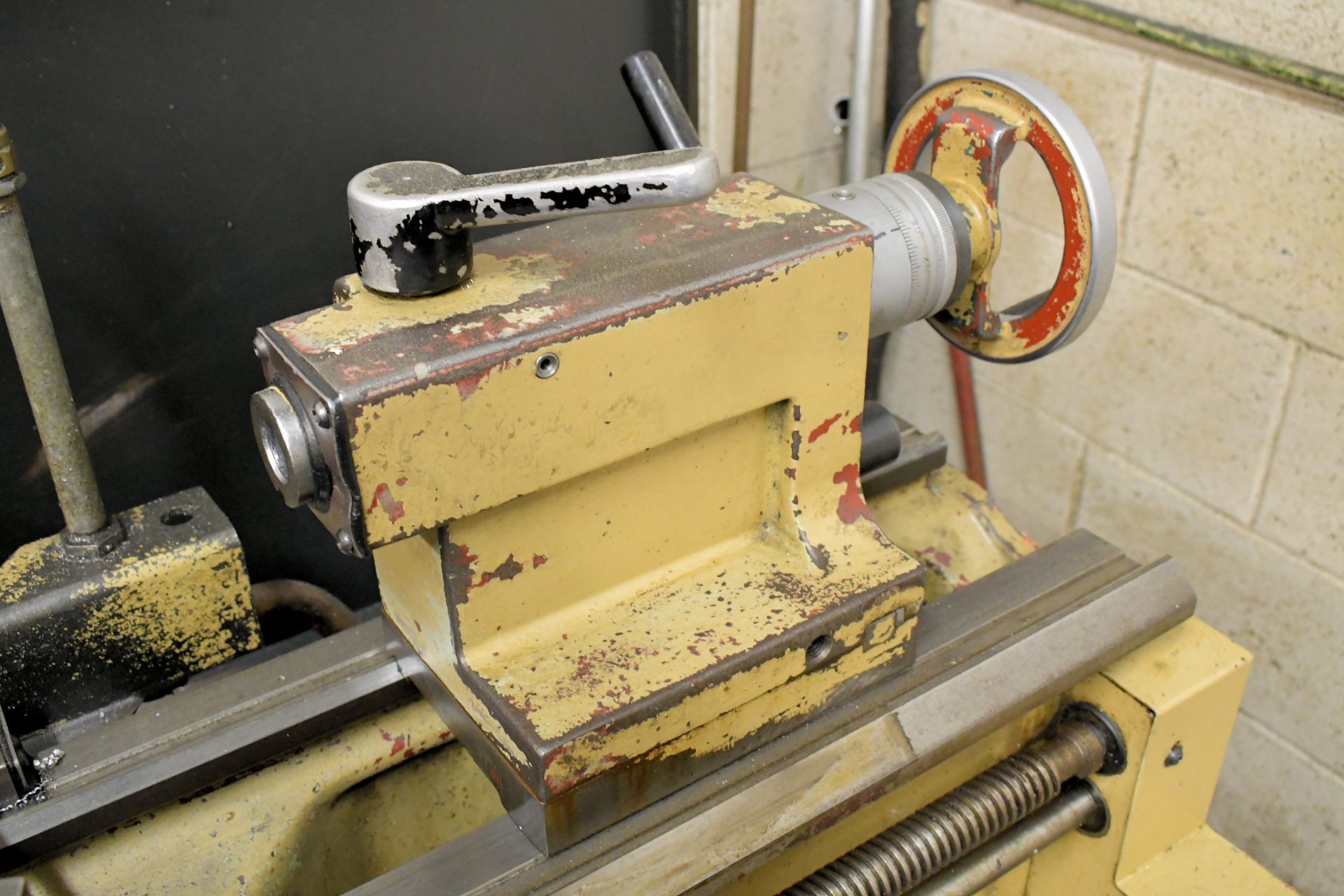 Bridgeport Romi 13-5 Engine Lathe, S/N: 34786; with Accu-Rite III 2 ...