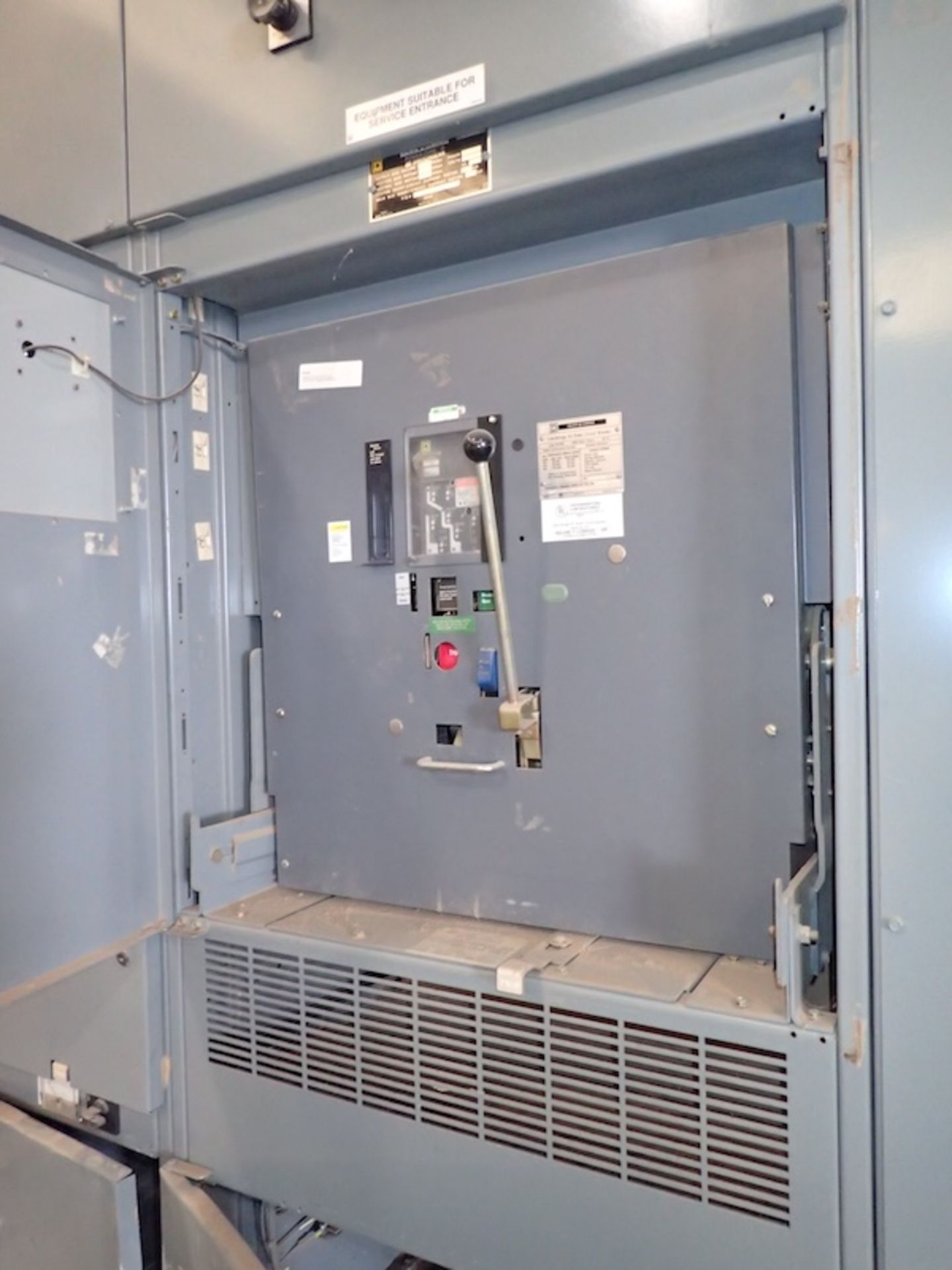 Square D Company 4,000 AMP Power-Zone III Switchgear Cabinet; with ...