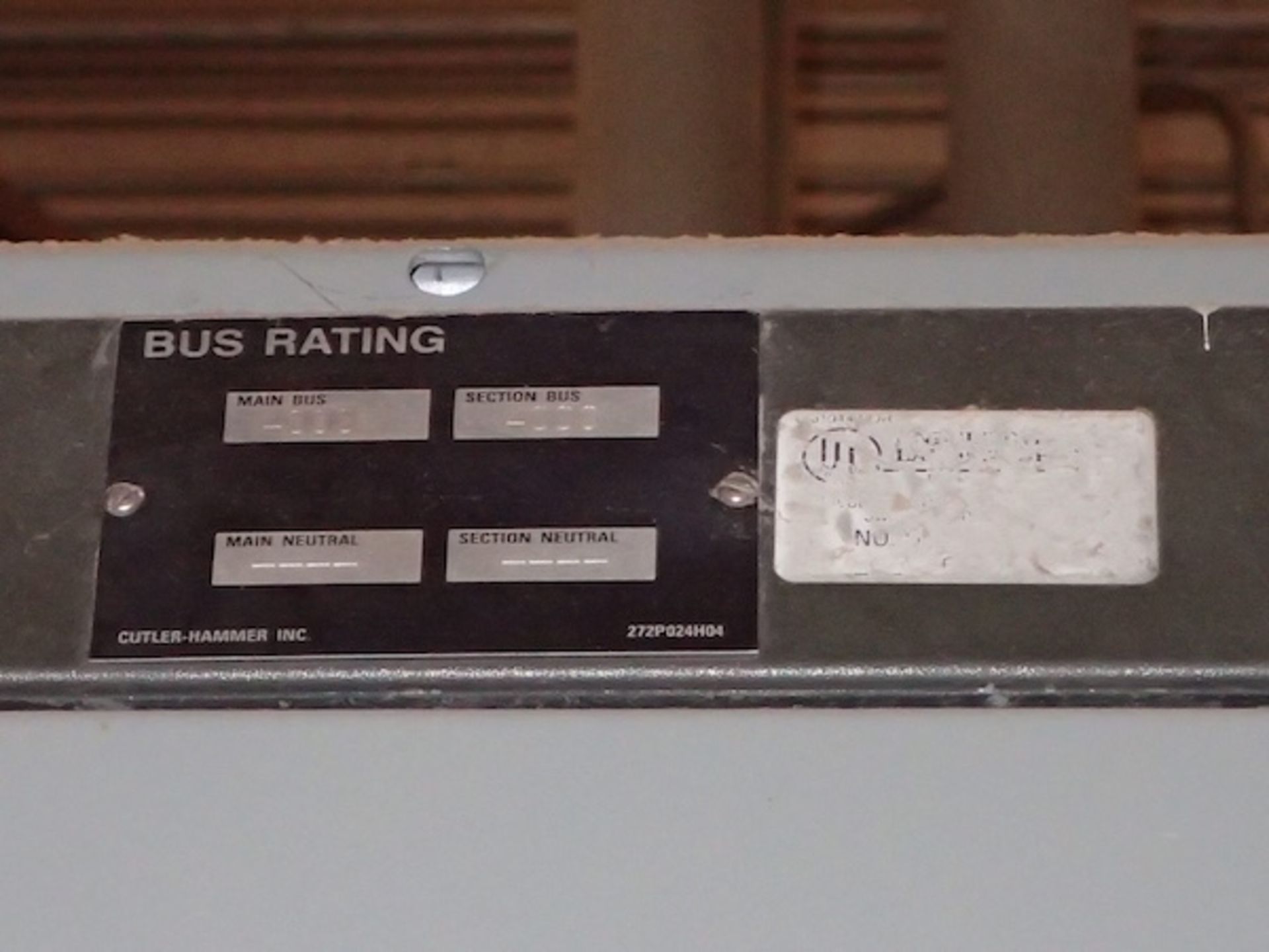 Cutler-Hammer 4,000 Amp Model DP- 4000 DSII Metal-Enclosed LV ...