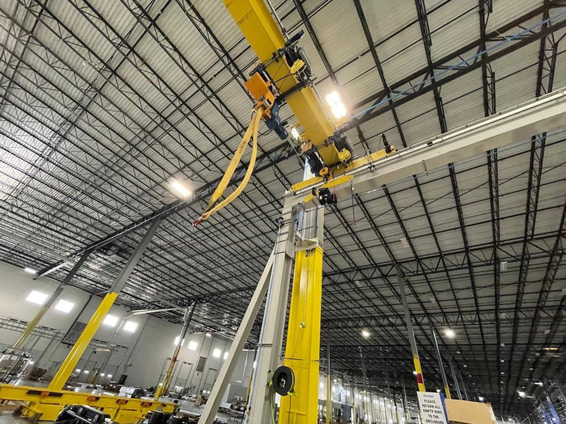 HSI 10TON SINGLE GIRDER BRIDGE GANTRY CRANE WITH (3) 5TON UNDERSLUNG ...