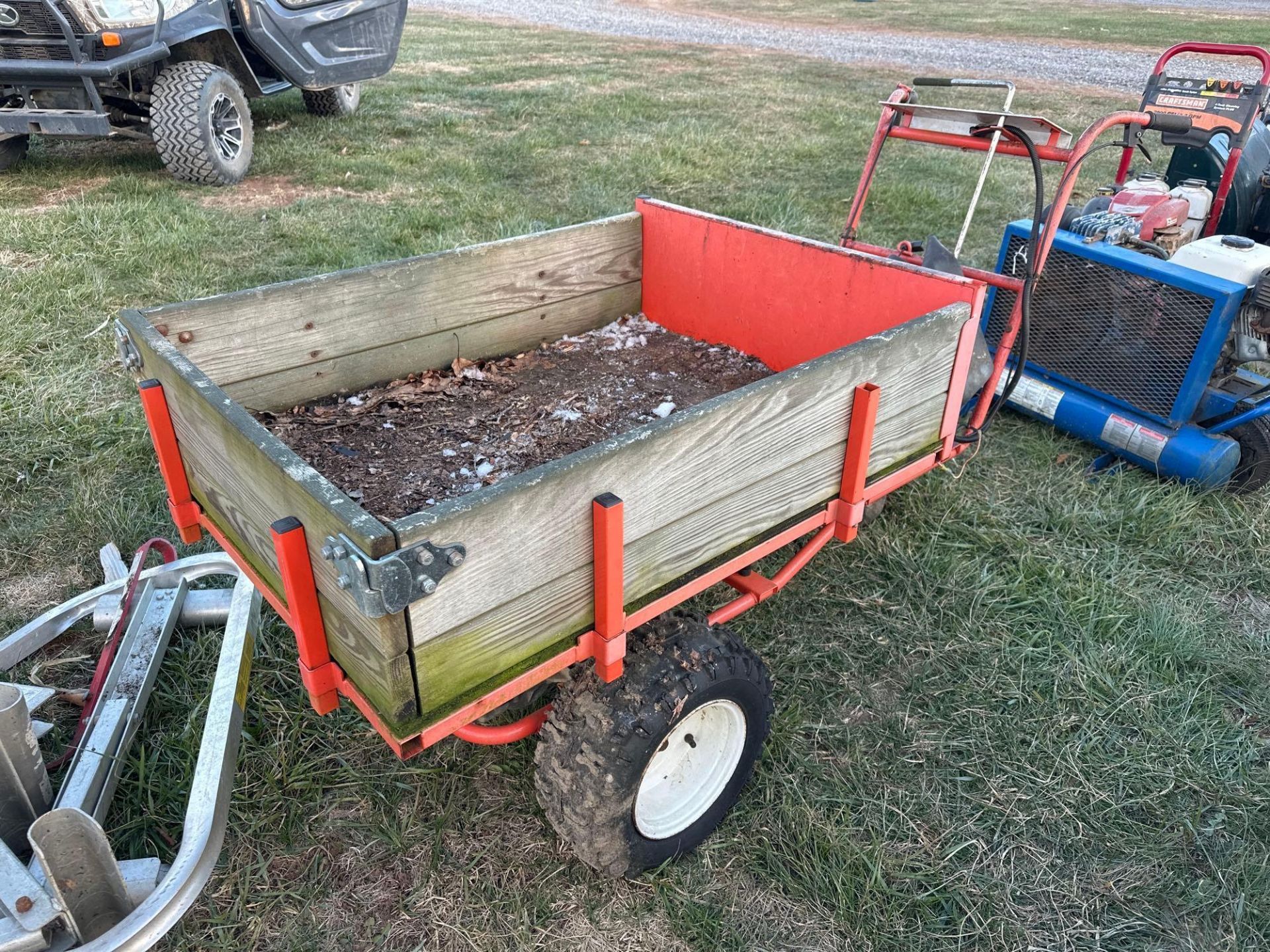 3 Wheeled Power Dump Cart