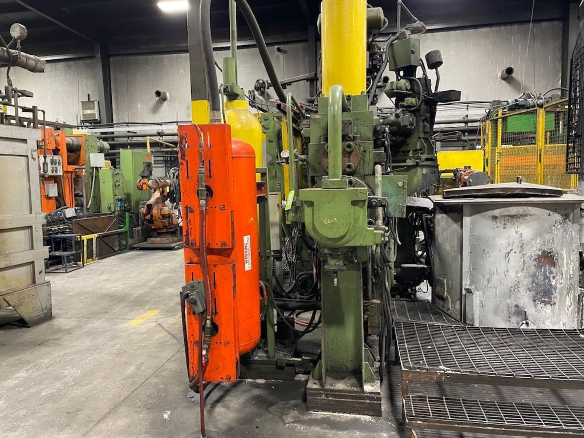 TOSHIBA MODEL DC800 CE, 850 TON COLD CHAMBER DIE CASTING MACHINE, SN ...