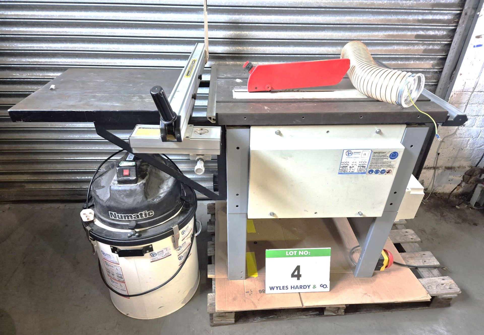 An AXMINSTER TRADE AW 12852 Up-Cutting Table Saw with Dust Extraction ...