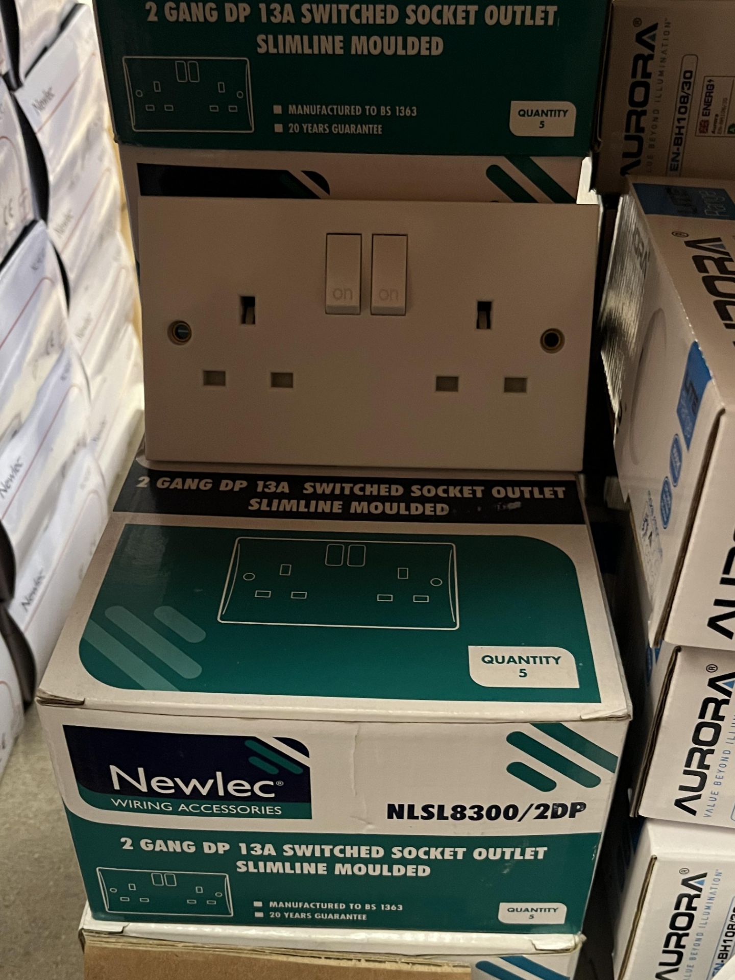 50 x NEWLEC NLSL8300/2DP 13A Switched Sockets Slimline White Moulded