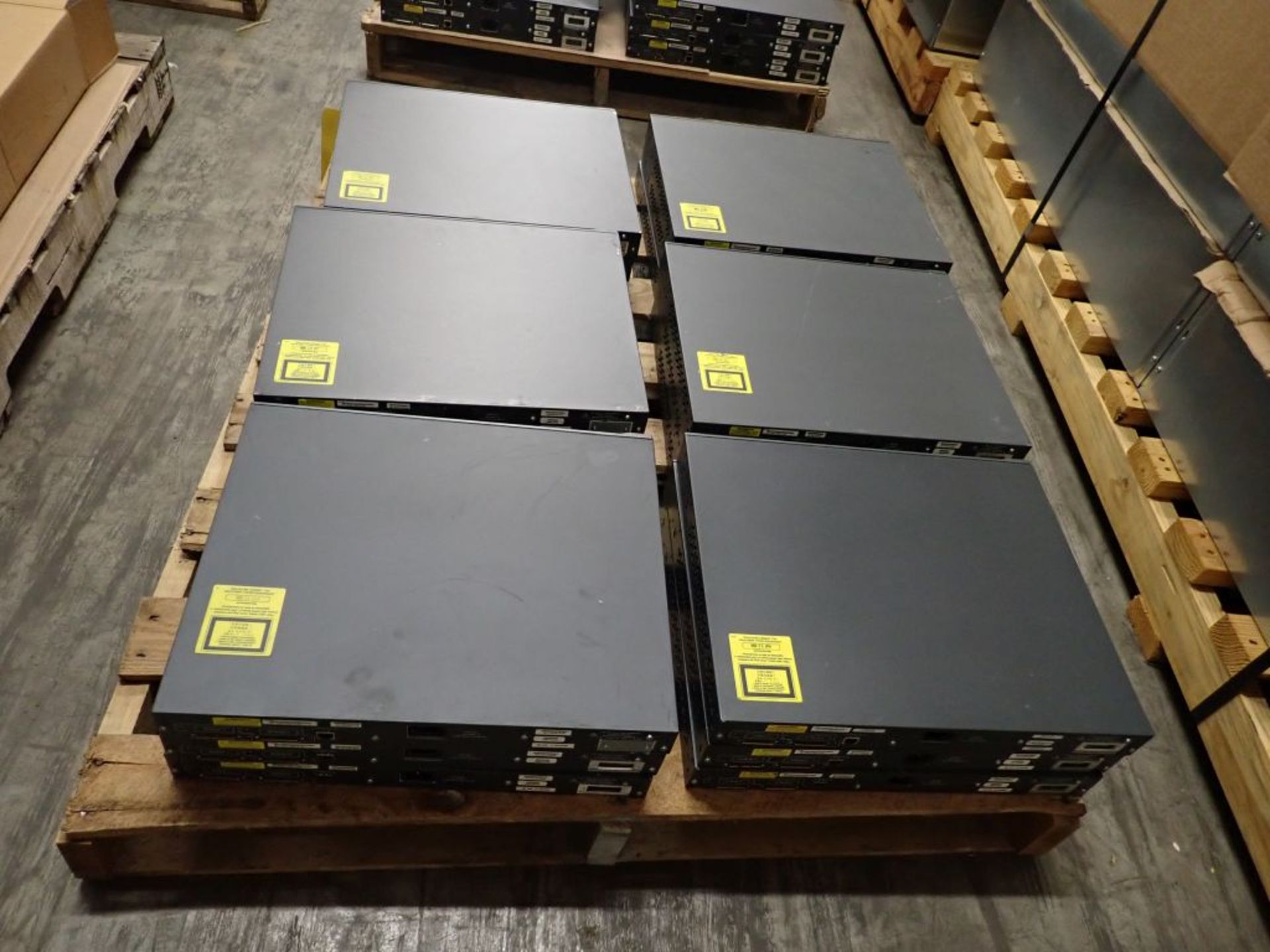 Model No. WS-C3750-48PS-S; Tag: 348303