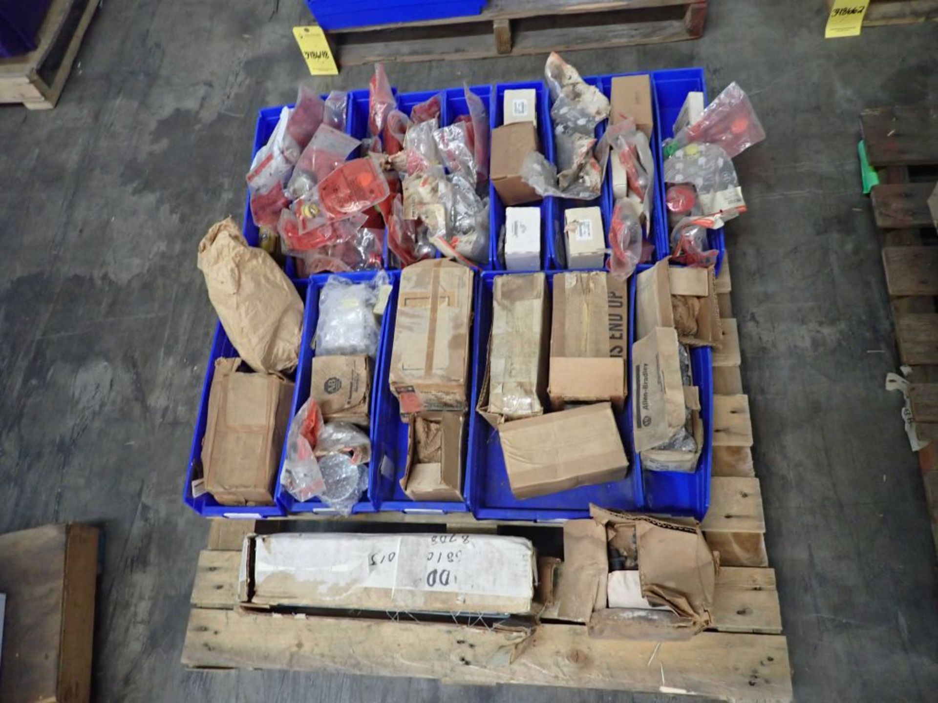 Includes: Cutler Hammer Relay, Cat No. D23MR802A, 300V, 8P; Allen ...