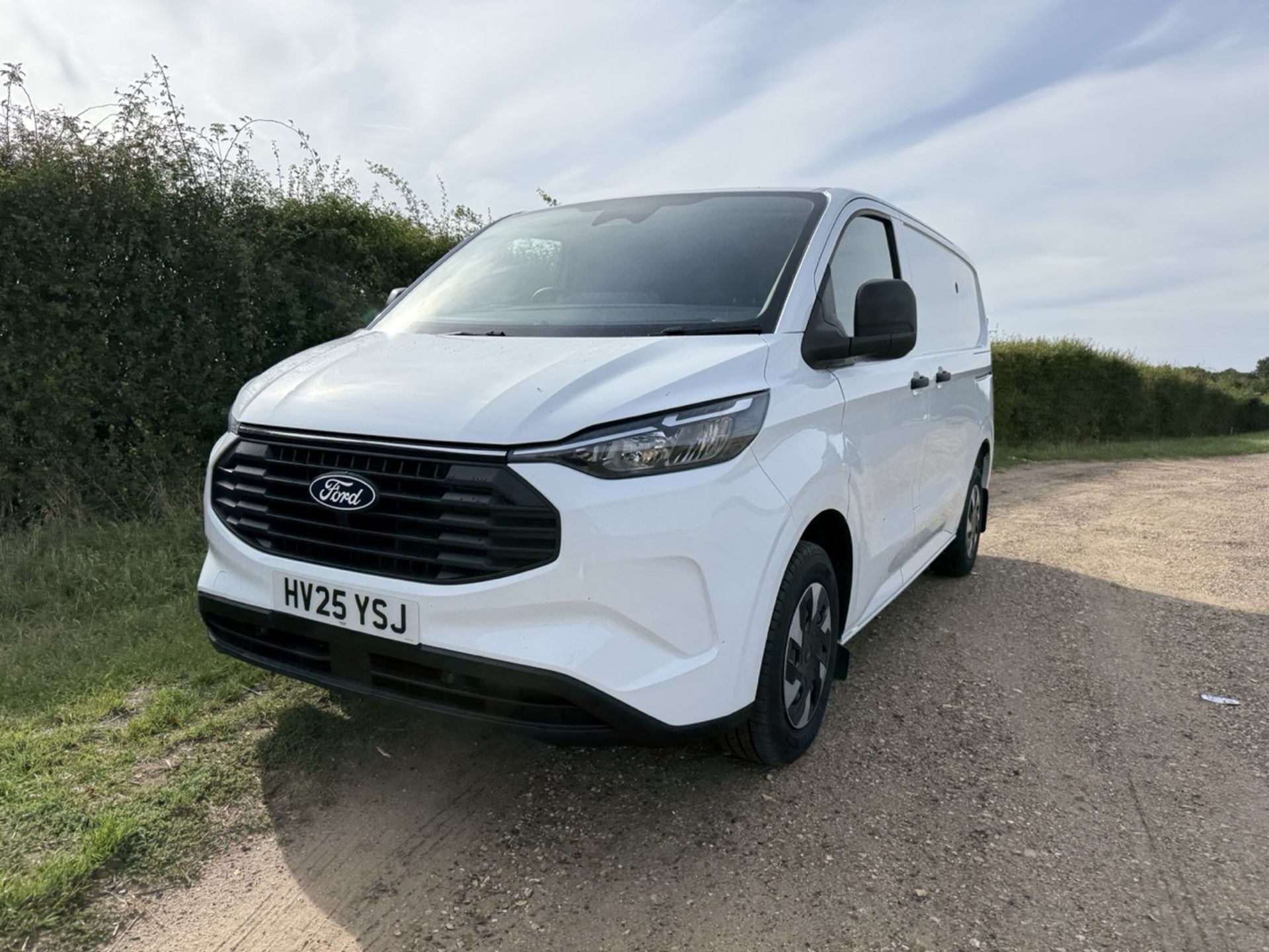 Transit Custom 2025 Model 25 REG (NEW) 320 PHEV L1H1 SWB ONLY 1,500 ...