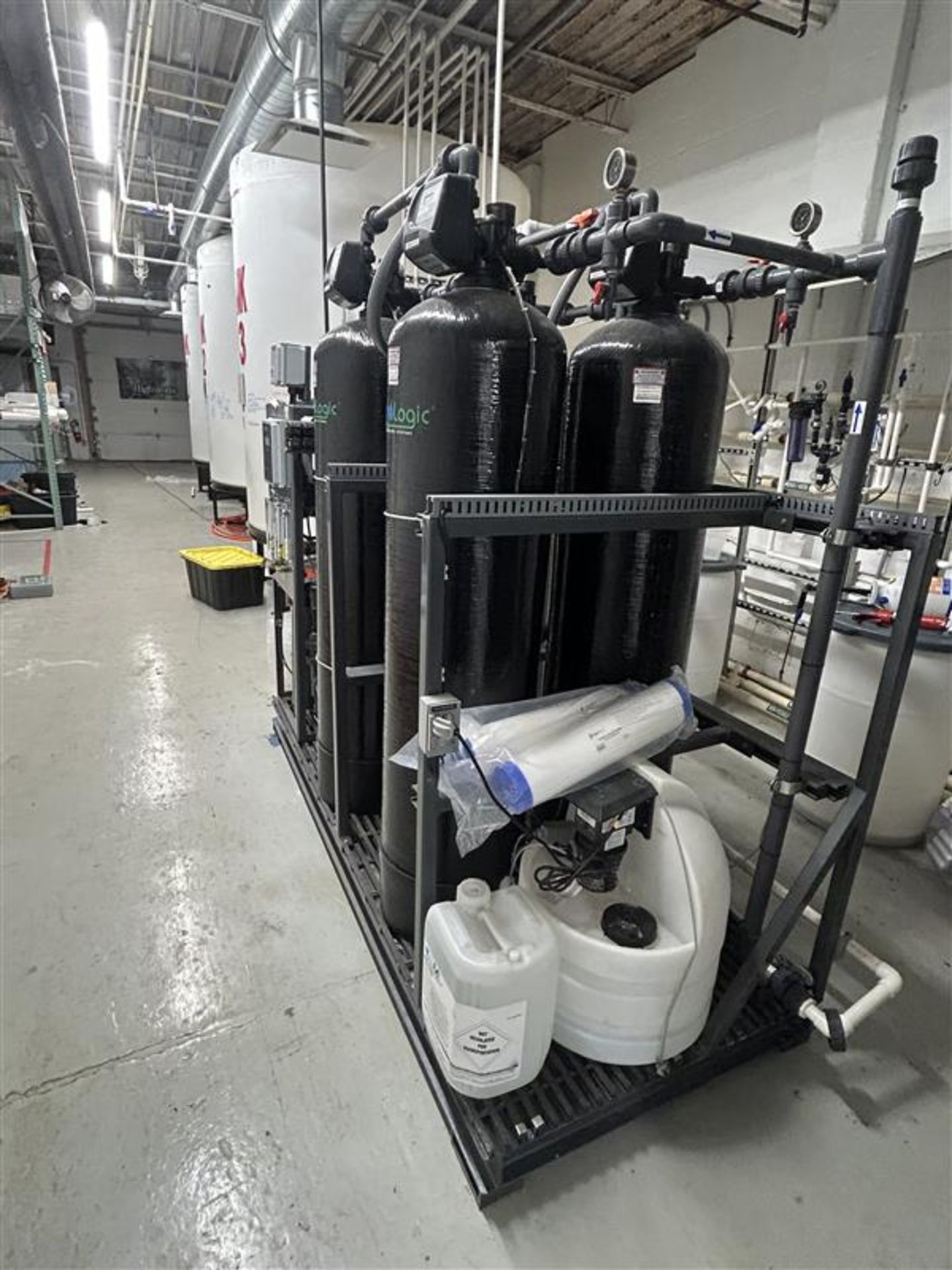 LOCATED IN LAPEER, MI- Used Hydrologic Commerical 4-Membrane Reverse ...