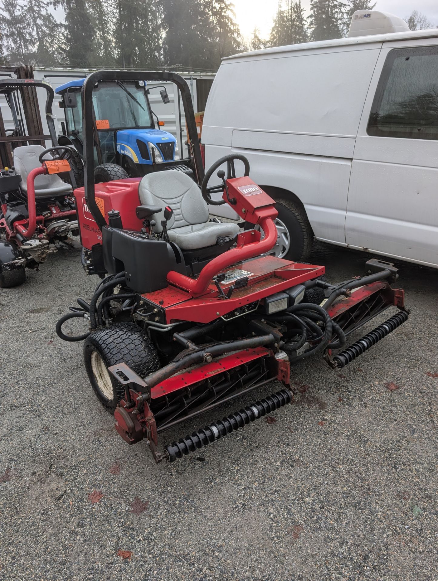 Toro Reelmaster 3100D Mower with Approx. 2250 Hours