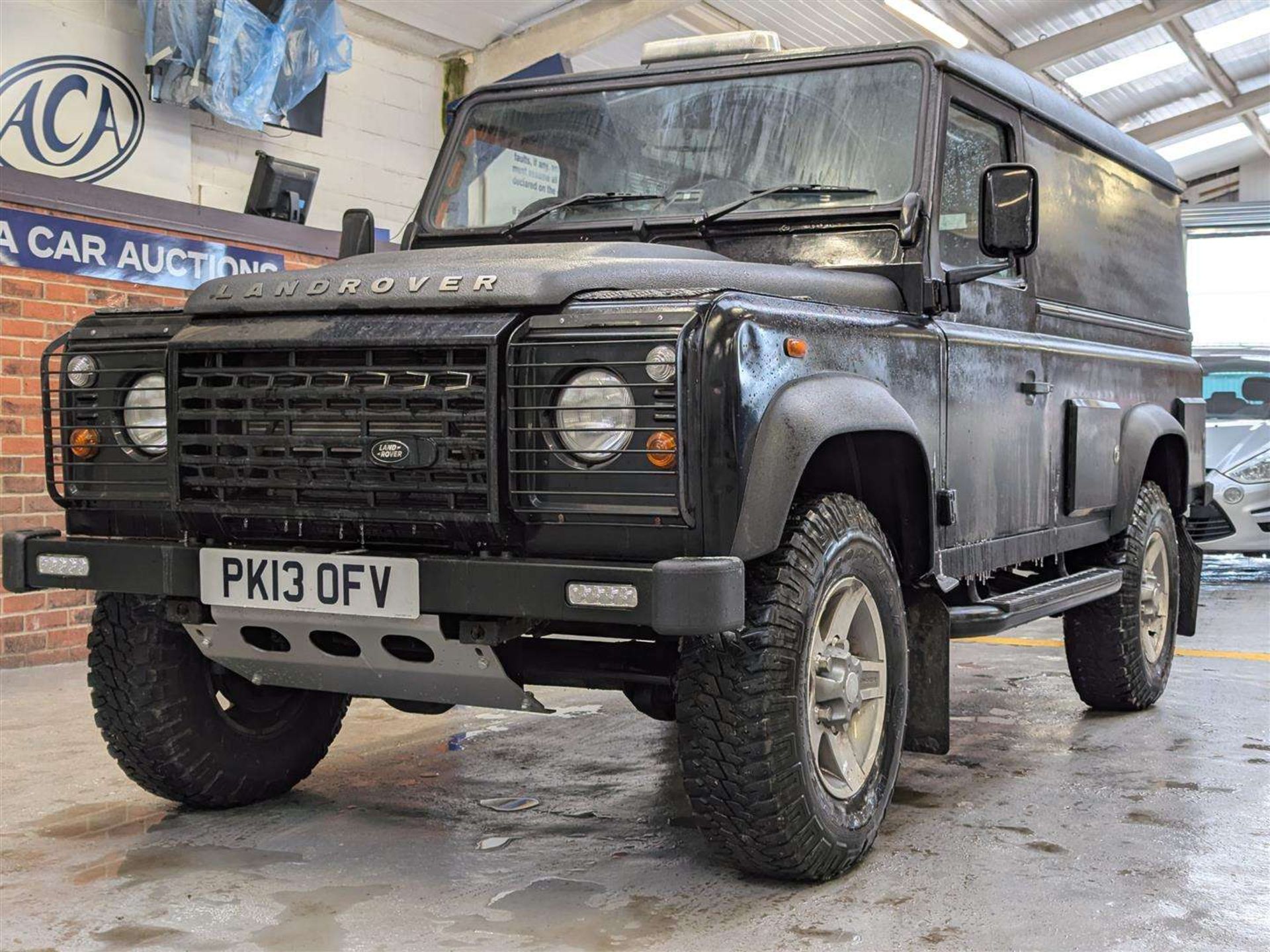 Make & Model:LAND ROVER, DEFENDER 110 HARD TOP TD Date of Reg:PK13OFV ...