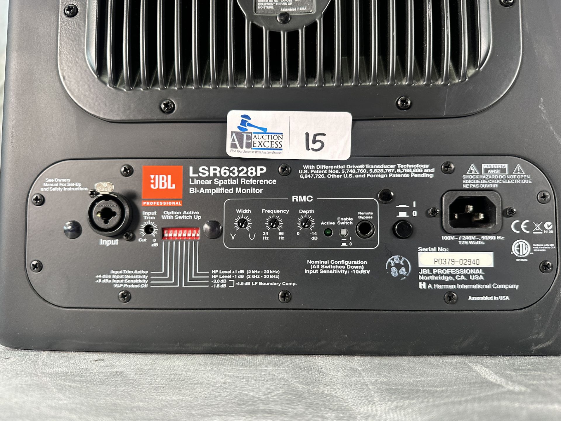 JBL LSR6328P Two-Way 8" Bi-Amplified Single Studio Monitor ...