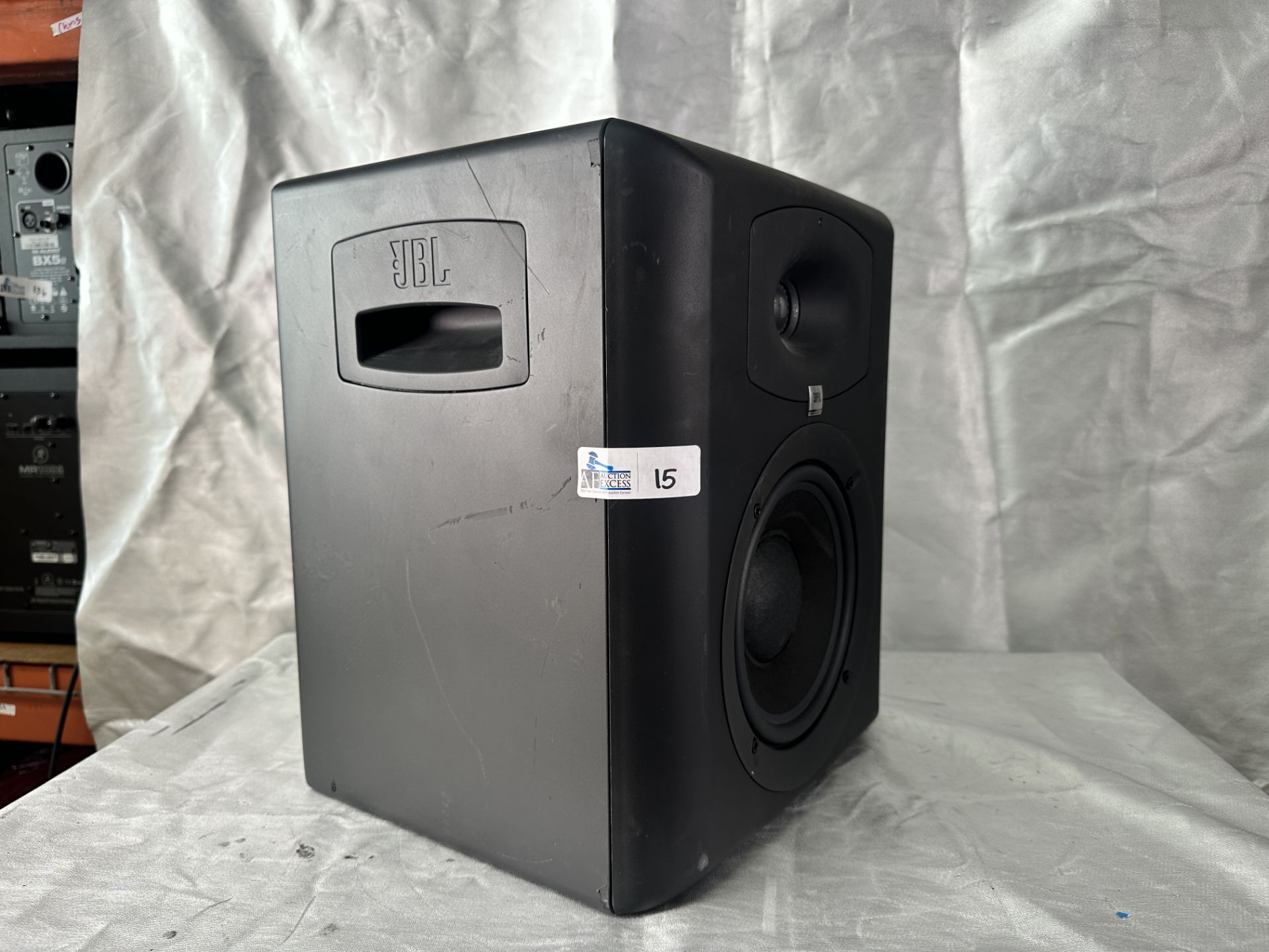 JBL LSR6328P Two-Way 8" Bi-Amplified Single Studio Monitor ...