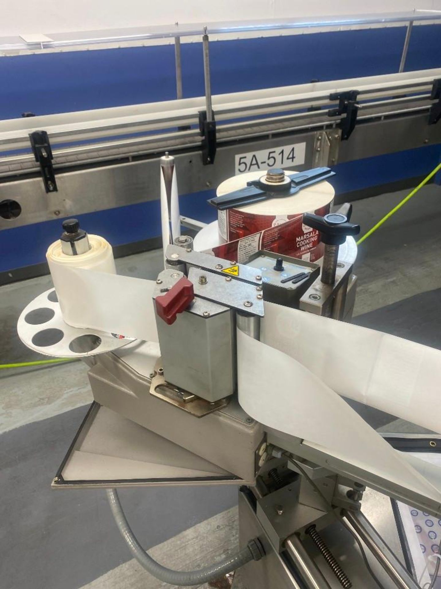 STAR / CAPMATIC PRESSURE SENSITIVE BOTTLE LABELER, APPROX 230V, APPROX ...