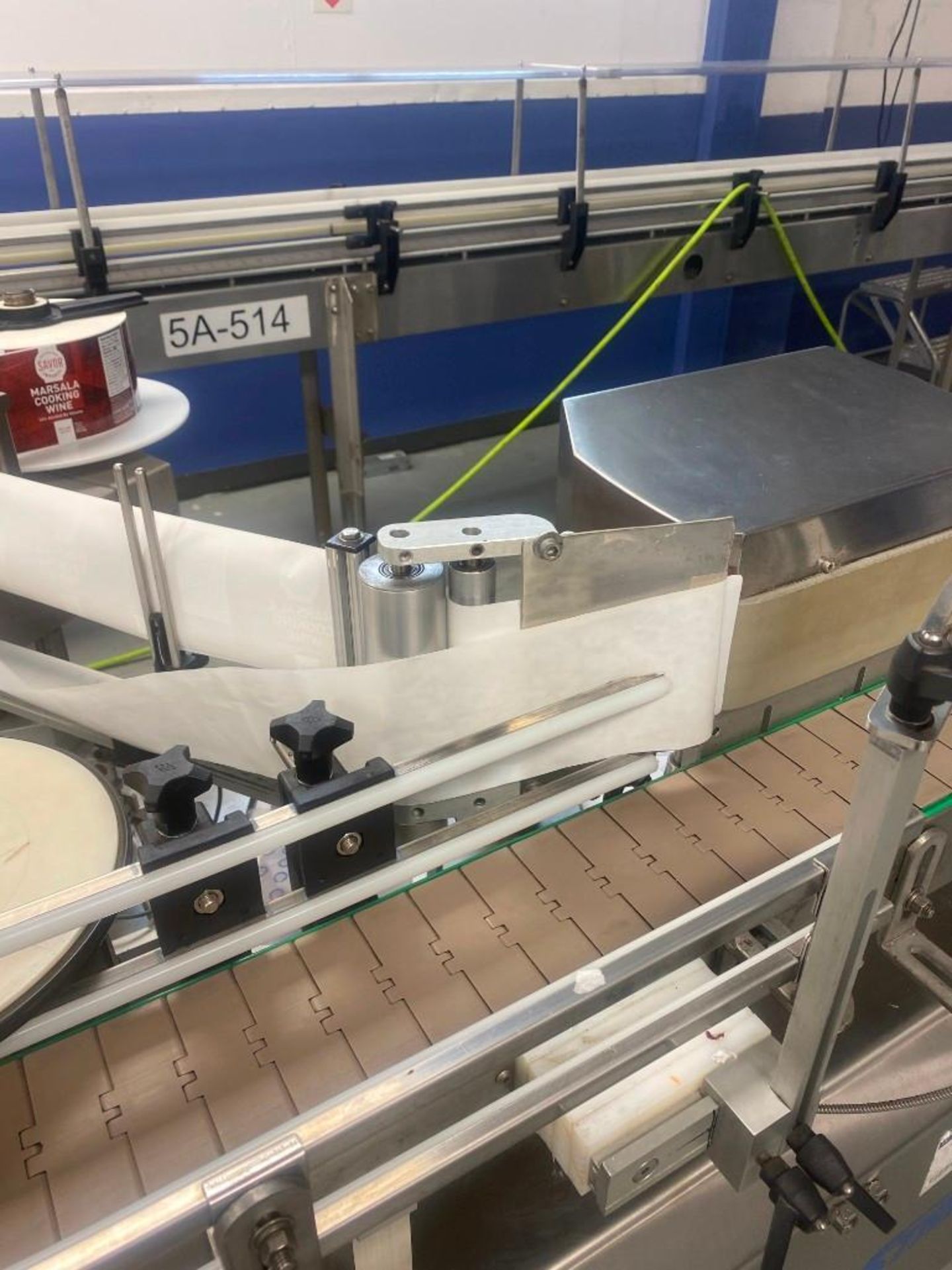 STAR / CAPMATIC PRESSURE SENSITIVE BOTTLE LABELER, APPROX 230V, APPROX ...