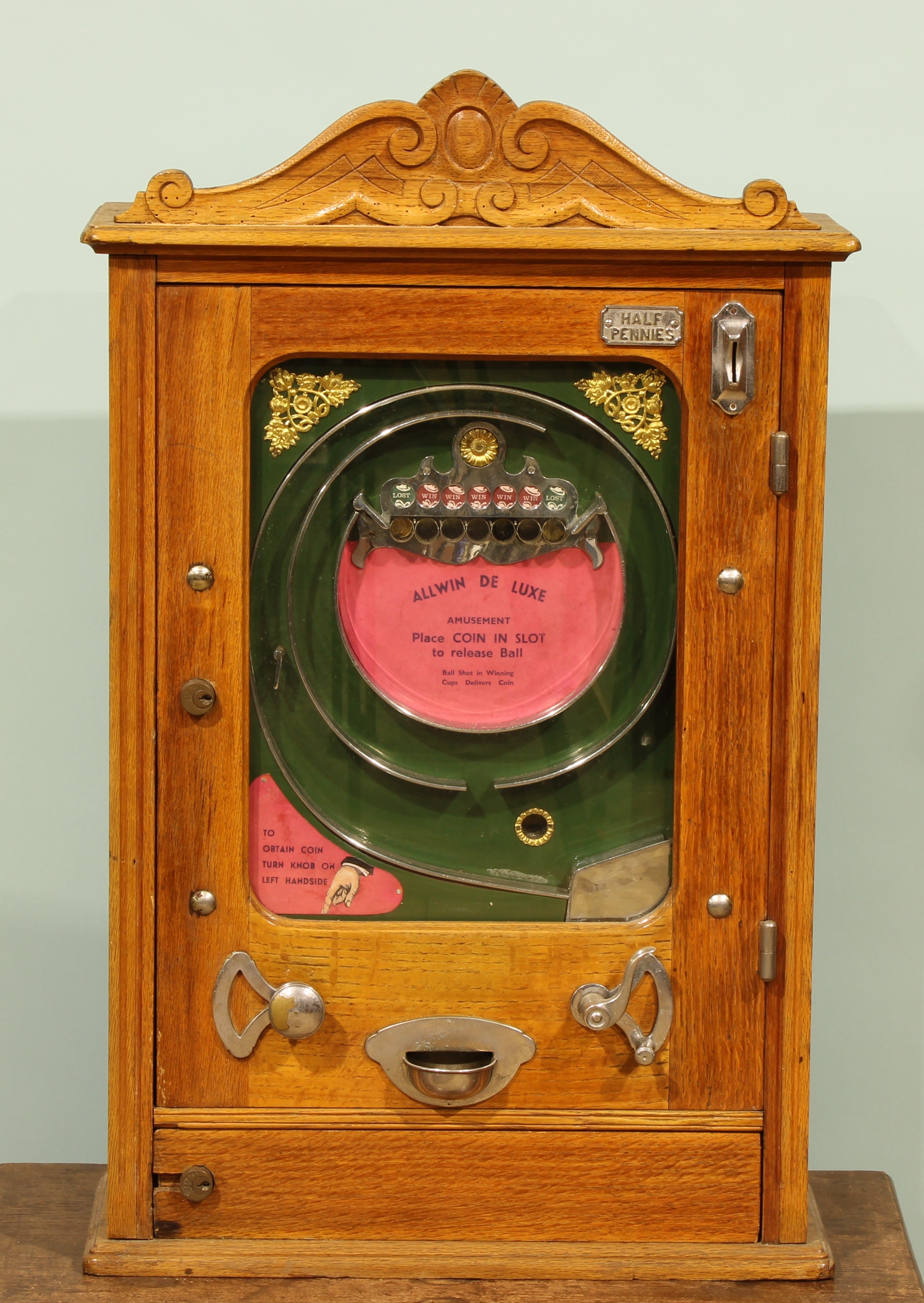 Vintage Arcade - an Allwin De Luxe penny slot pinball machine, 80cm ...