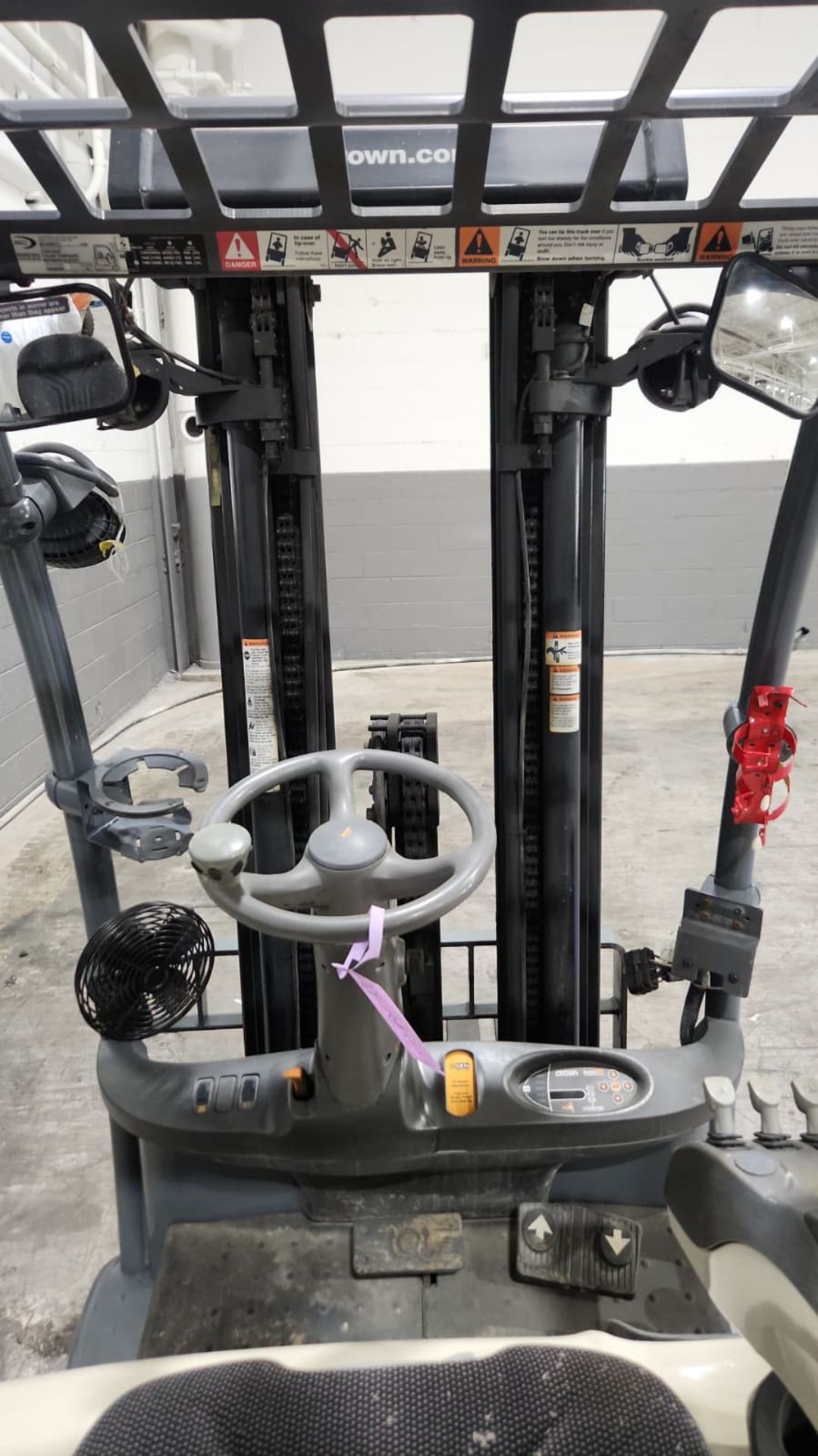 2016 Crown SC5225-35 3,500 LB 3-Wheel Counterbalane Electric Forklift ...