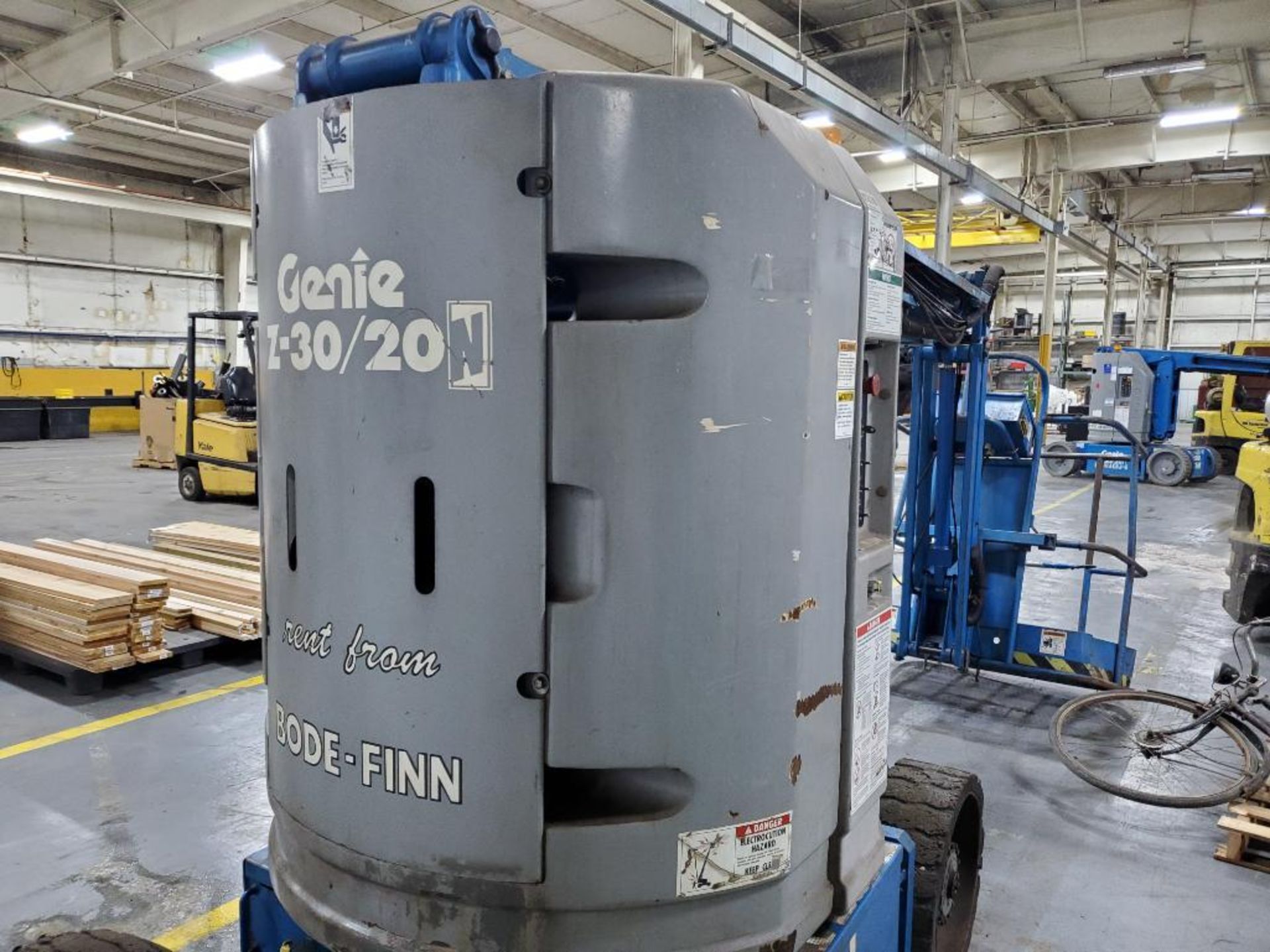 Genie Z-30/20N articulating boom lift. 837 hours. Serial # 1592. 36ft ...