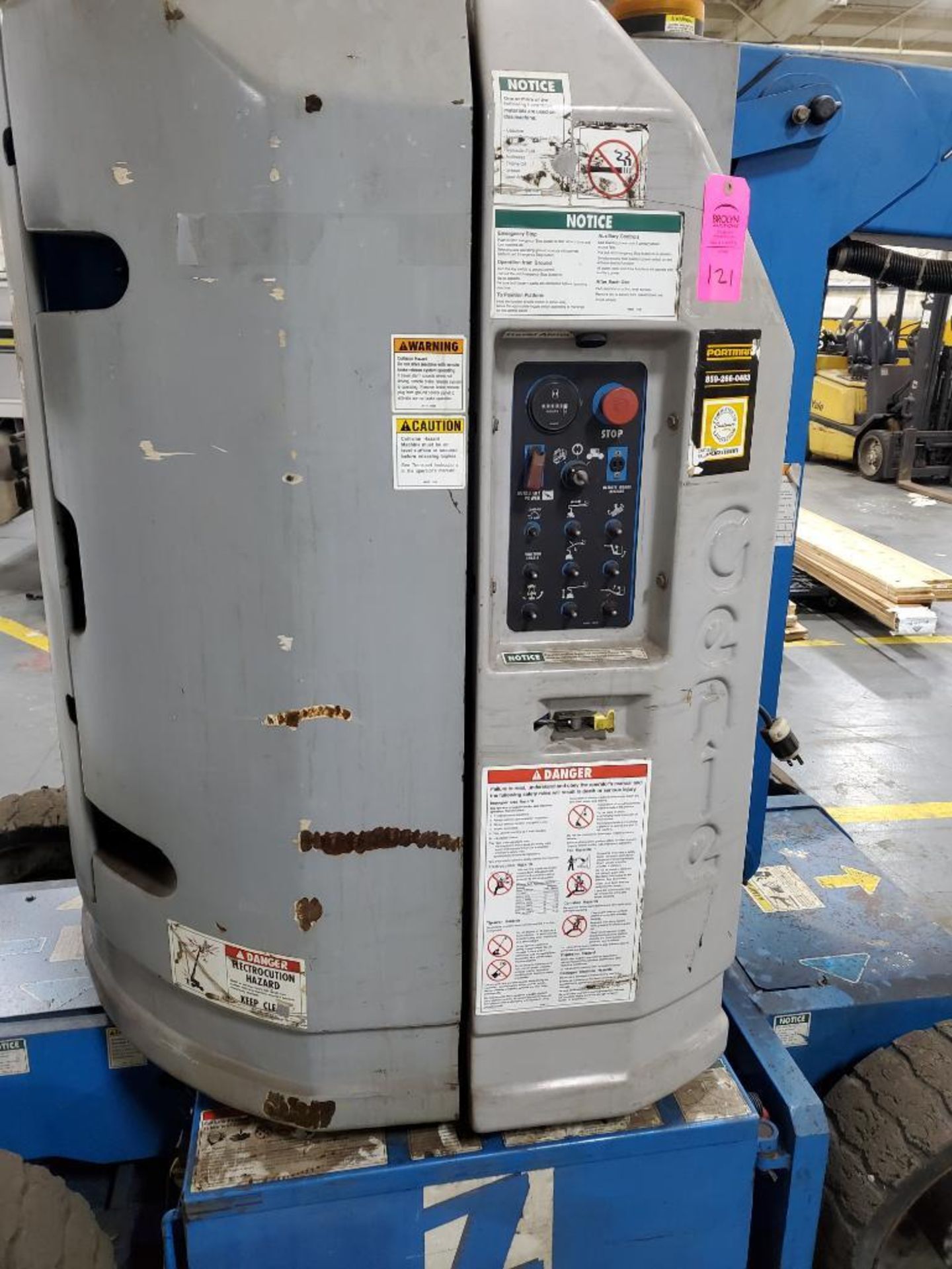 Genie Z-30/20N articulating boom lift. 837 hours. Serial # 1592. 36ft ...