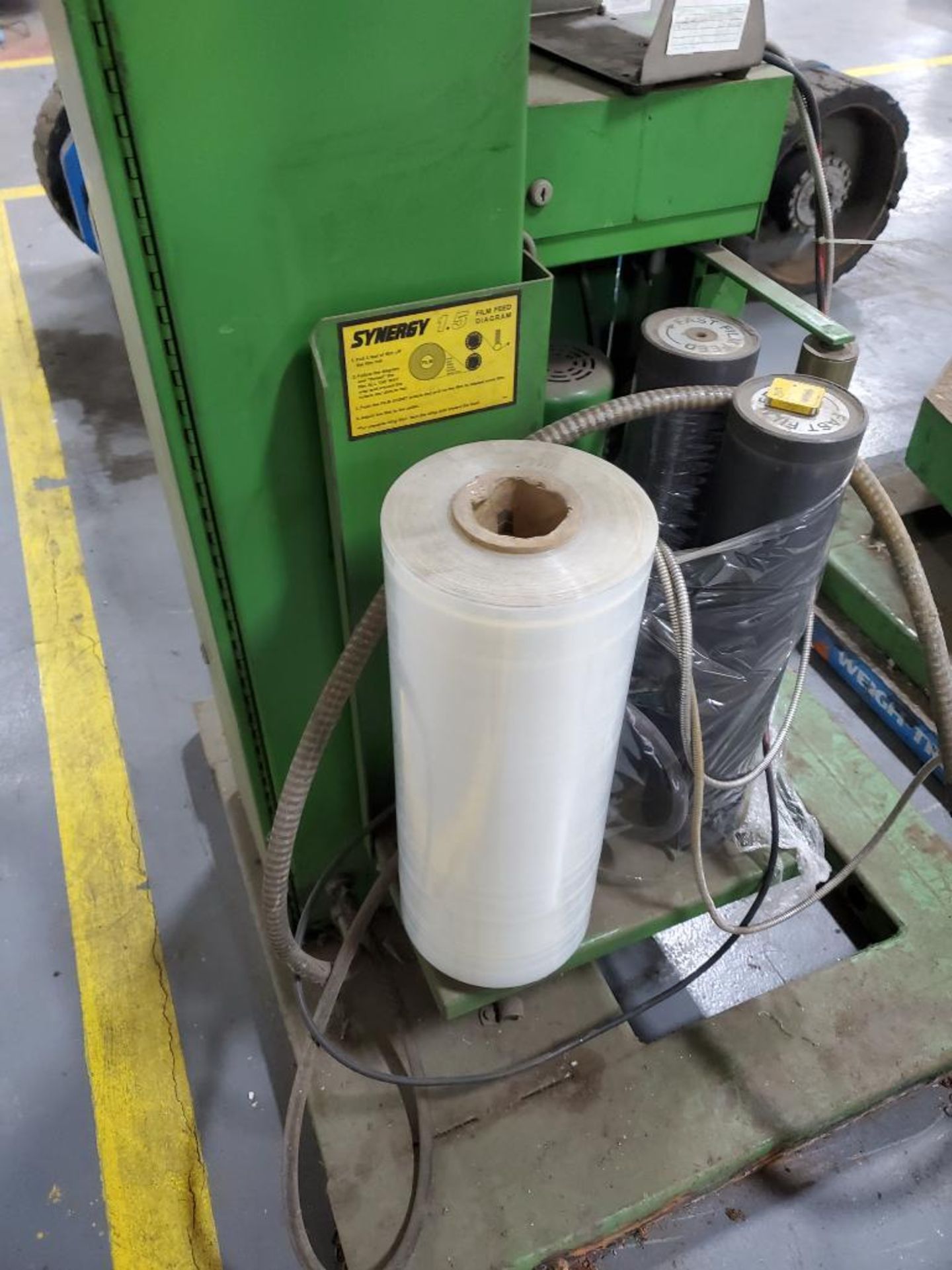 Synergy 1.5 semi automatic stretch wrap machine with weightronix scale ...