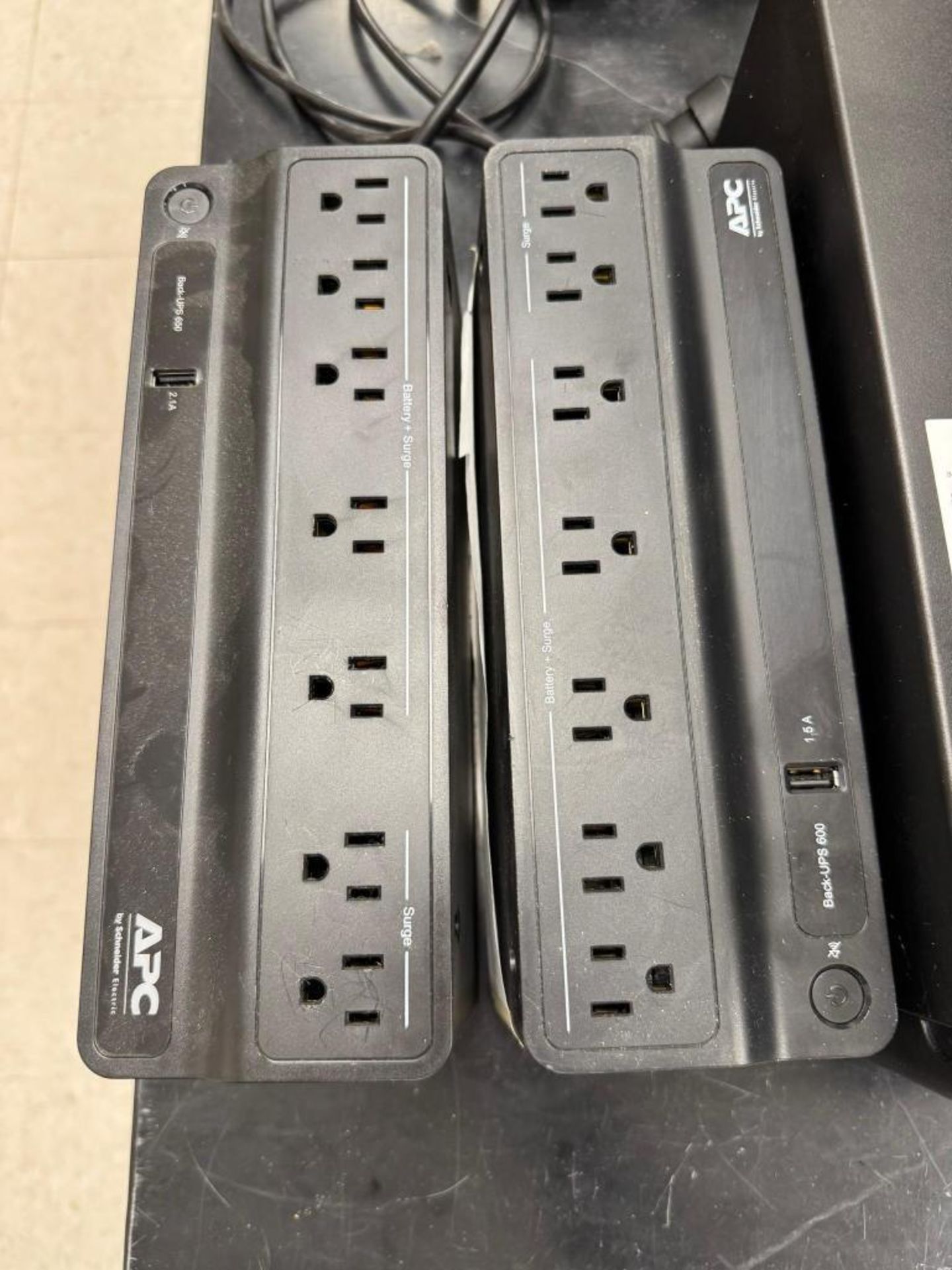 Lot of (6) Assorted Battery Back-Up Power Banks.