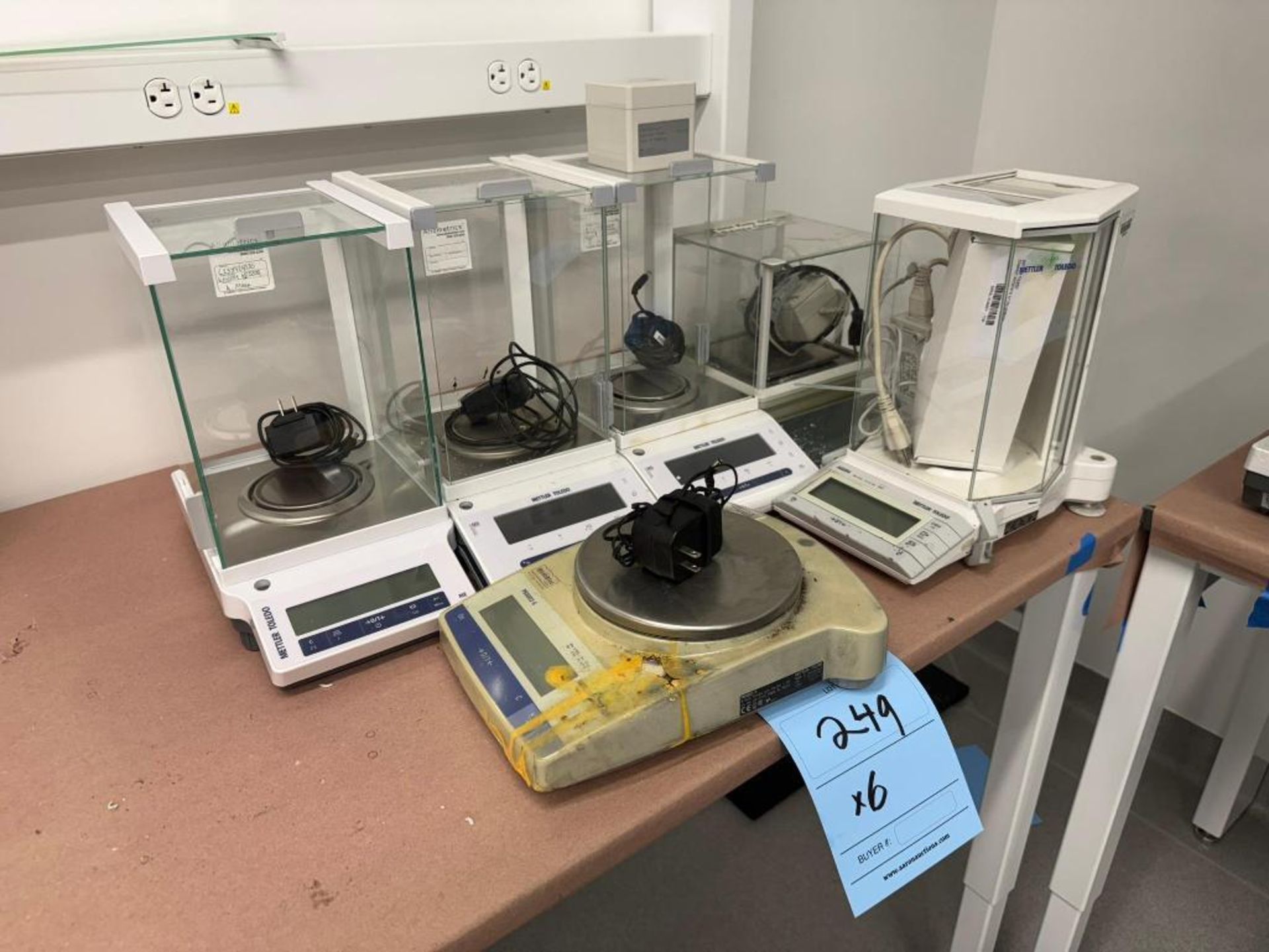 Lot Consisting Of: (1) Mettler Toledo ME204 Analytical Balance, Serial ...