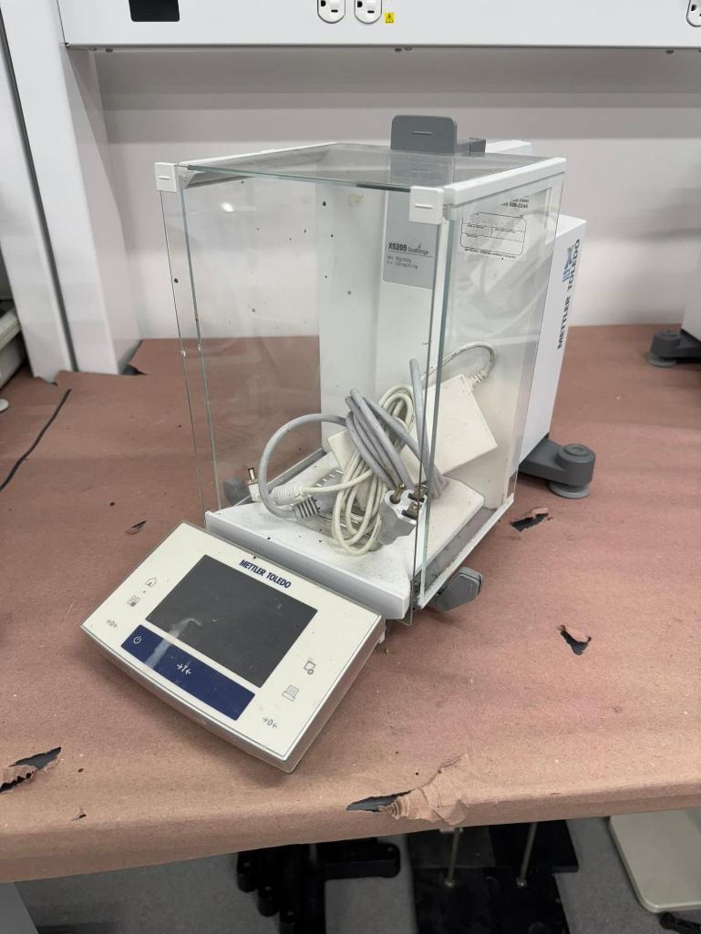 Lot Consisting Of: (1) Mettler Toledo XS205DU Semi-Micro Balance ...
