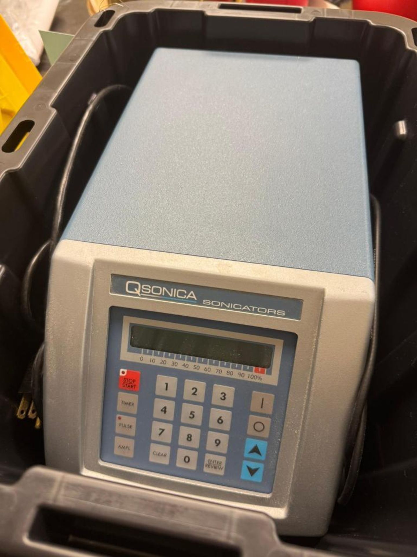 Fisher Probe Sonicator, Model CL-334, Serial# 2014070877. With sound ...