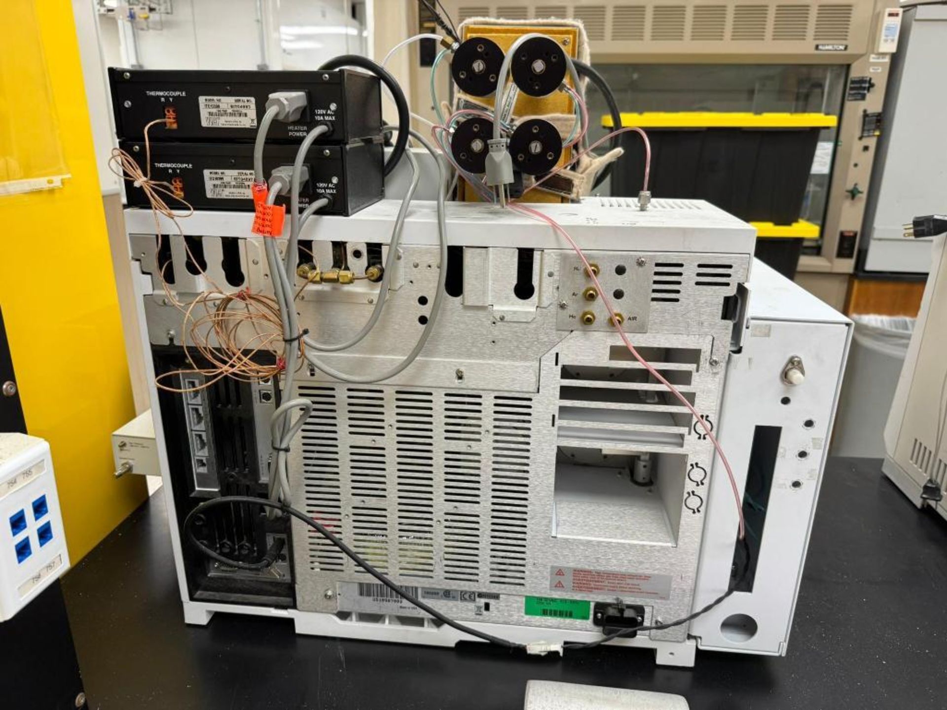 Agilent Technologies 7890A Gas Chromatograph, Serial# US10907002. With ...
