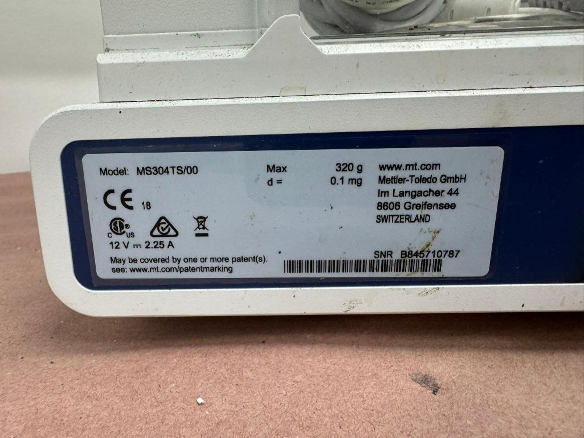 Lot Consisting Of: (1) Mettler Toledo XS205DU Semi-Micro Balance ...